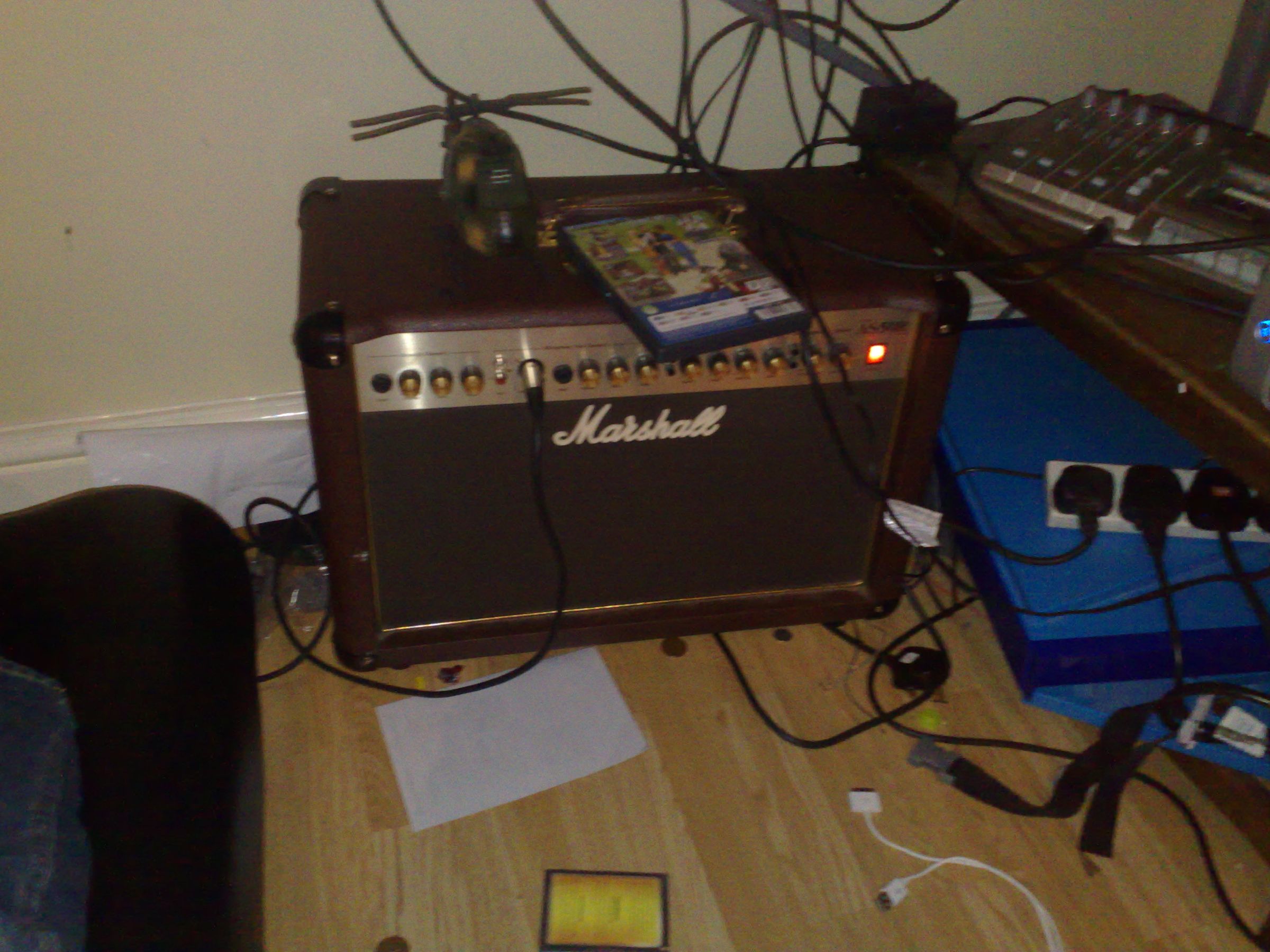 Making a Cheap Recording Studio! : 4 Steps - Instructables