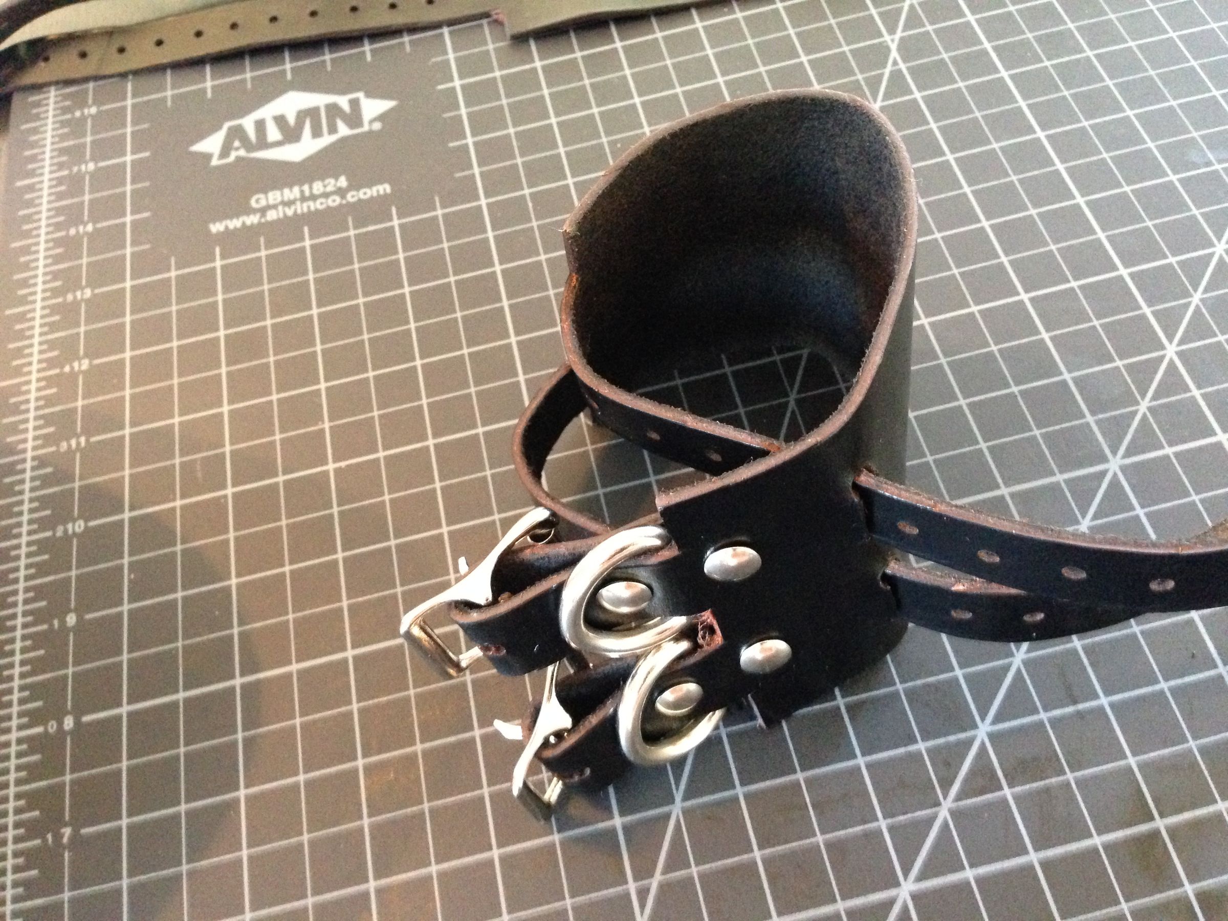 Leather Wrist Wraps/cuffs : 4 Steps (with Pictures) - Instructables