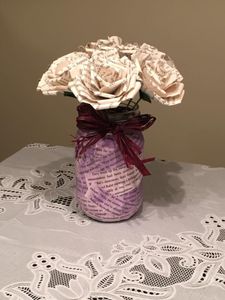 How to Make Book Page Flowers : 7 Steps (with Pictures) - Instructables