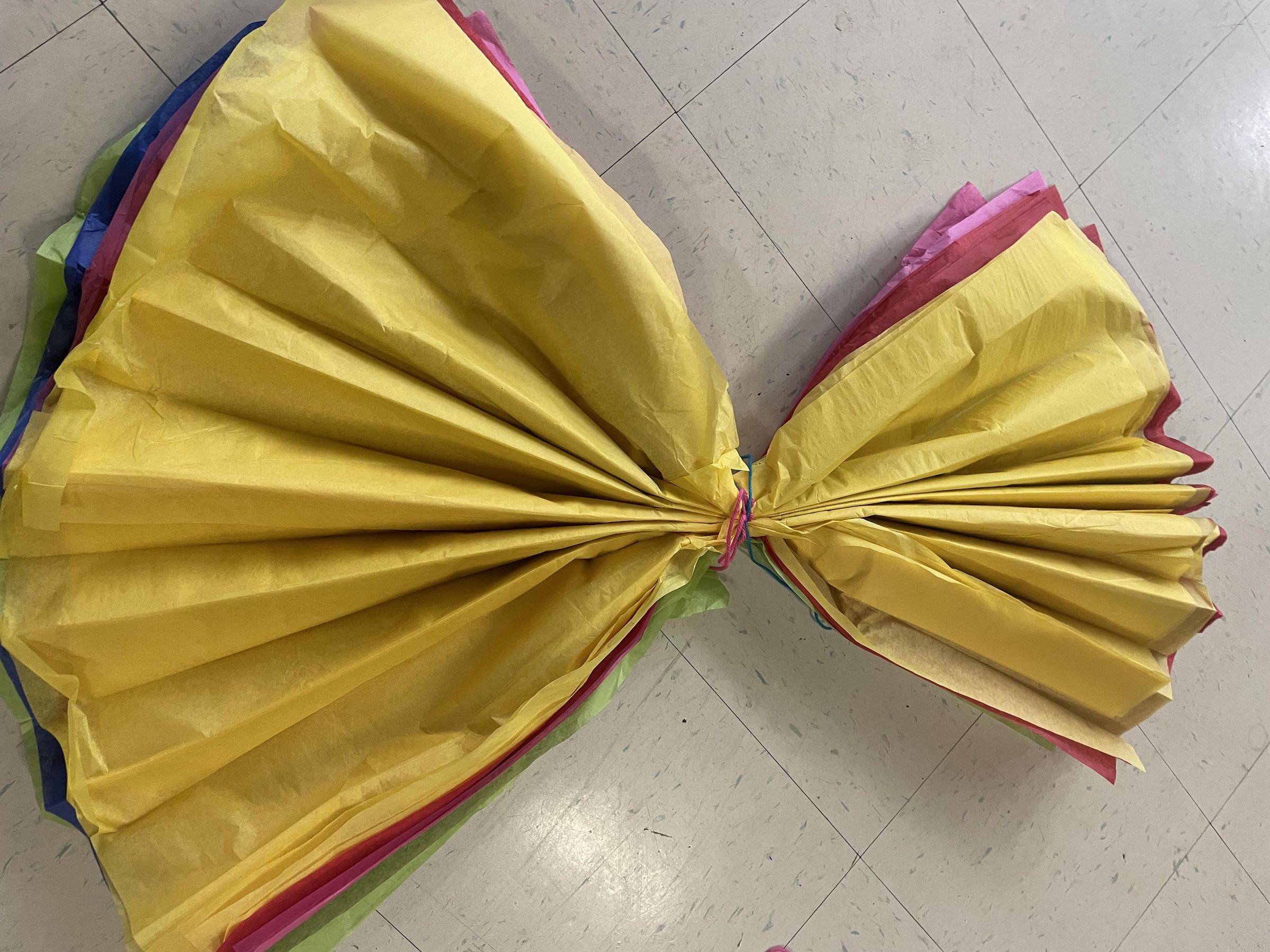 Giant Tissue Flowers- Easy and Fast to Make : 6 Steps (with Pictures ...