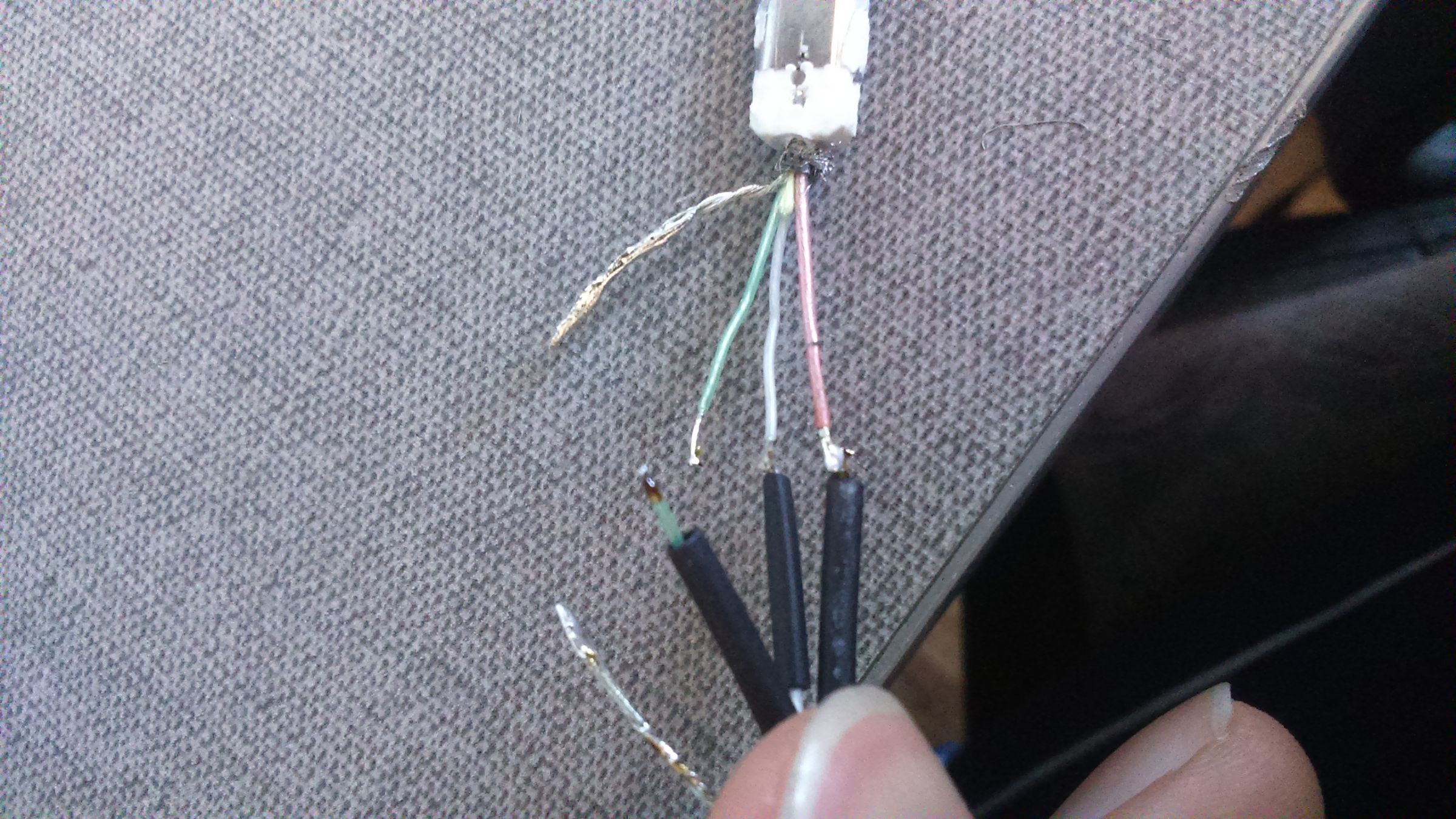 How to Fix the Cable Lightning Apple : 4 Steps (with Pictures ...
