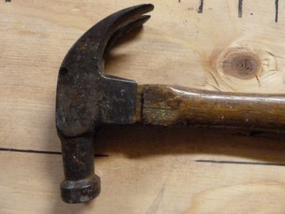 How to Renovate Your Old Hammer : 7 Steps (with Pictures) - Instructables