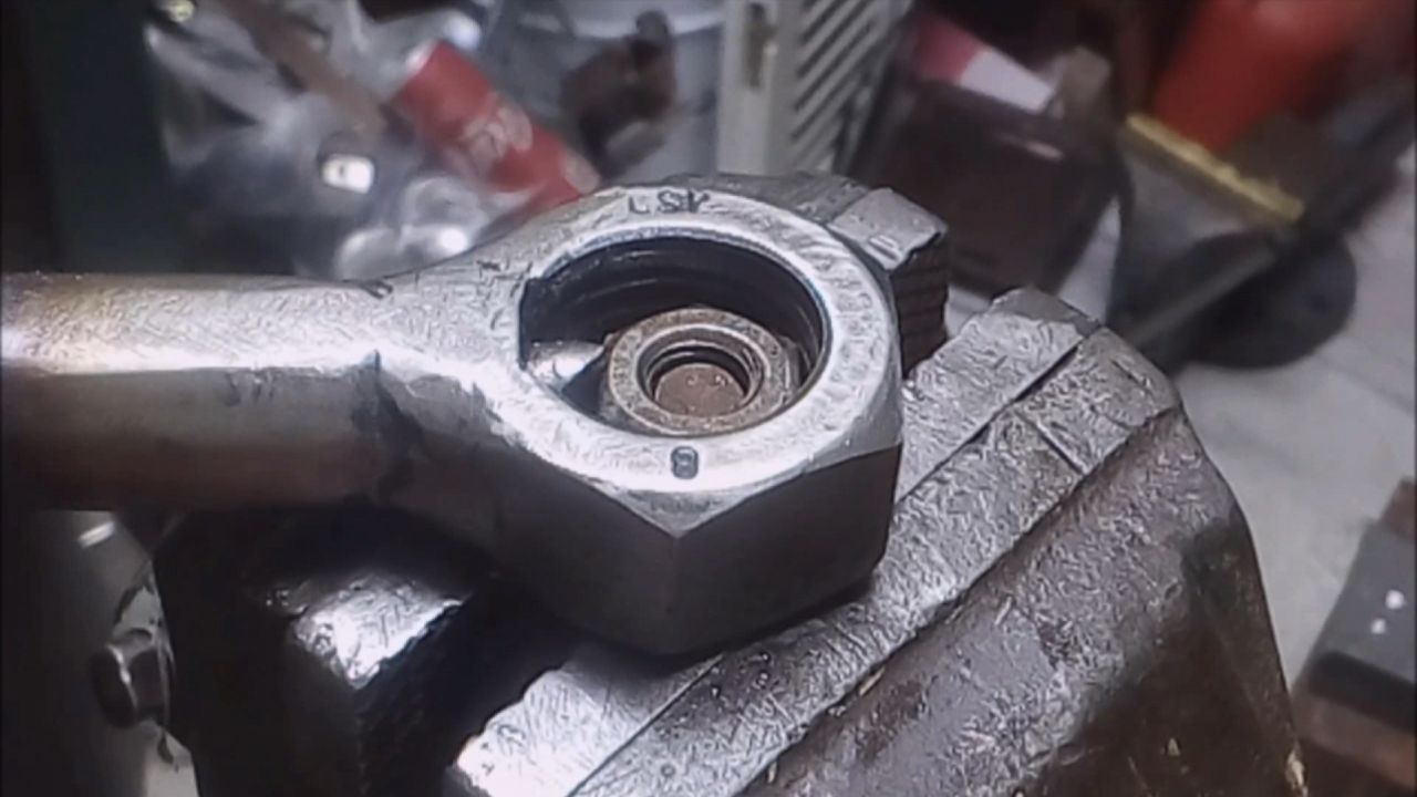 Nut Splitter DIY : 5 Steps (with Pictures) - Instructables