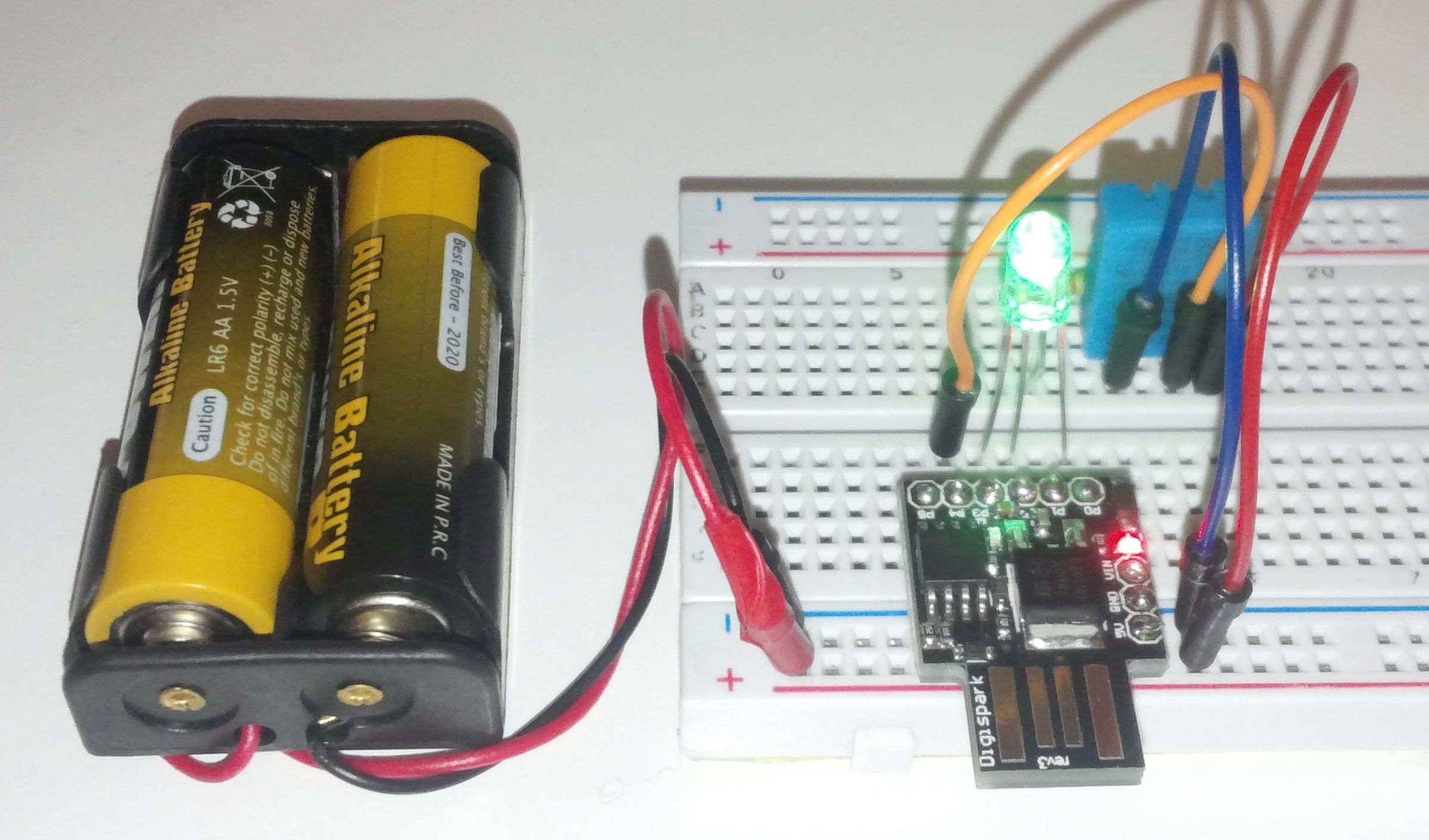 Temperature-Humidity Monitoring Using Digispark USB and RGB Led ...