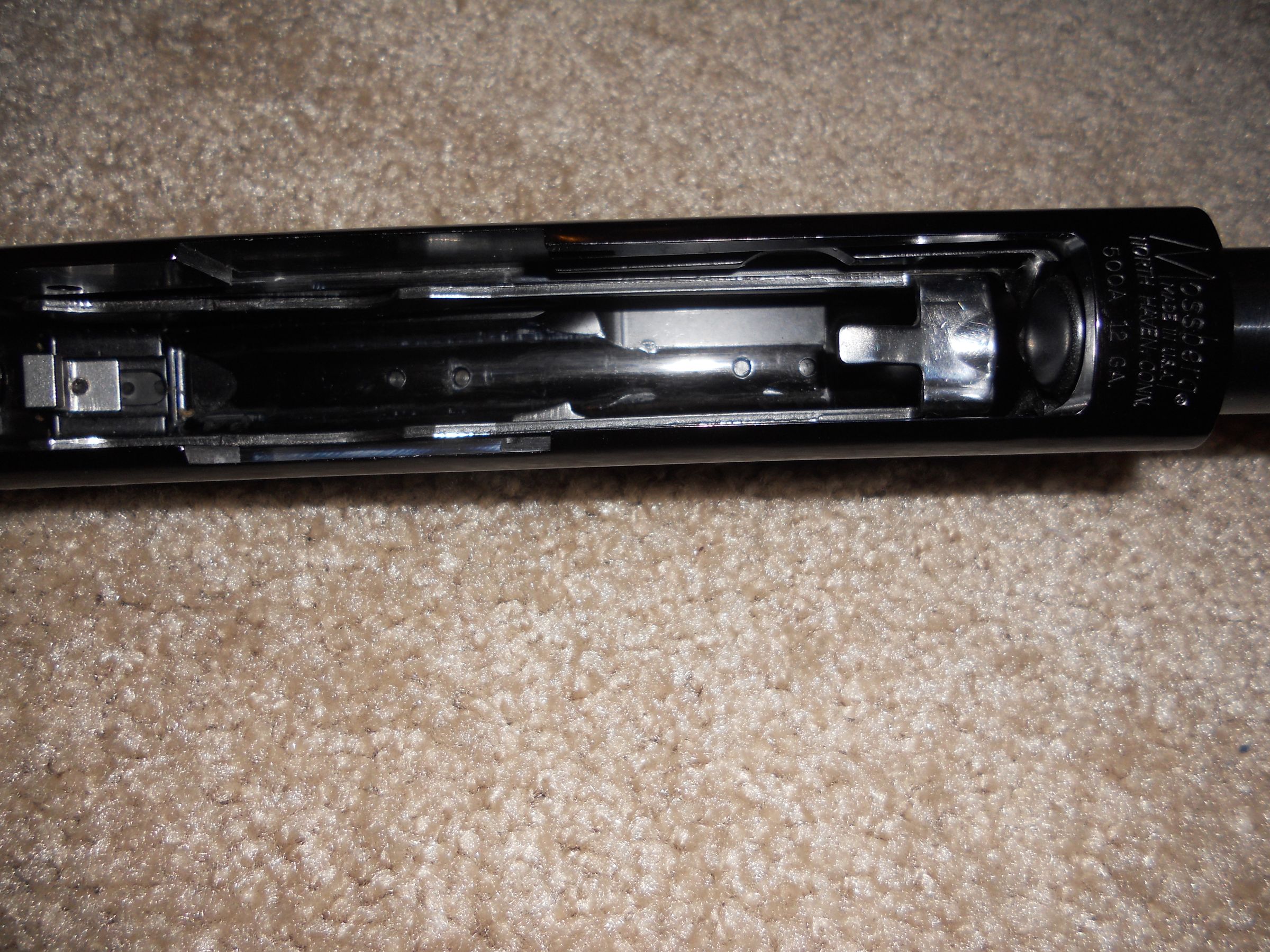 How to Disassemble a Mossberg 500 Series Shotgun : 9 Steps - Instructables