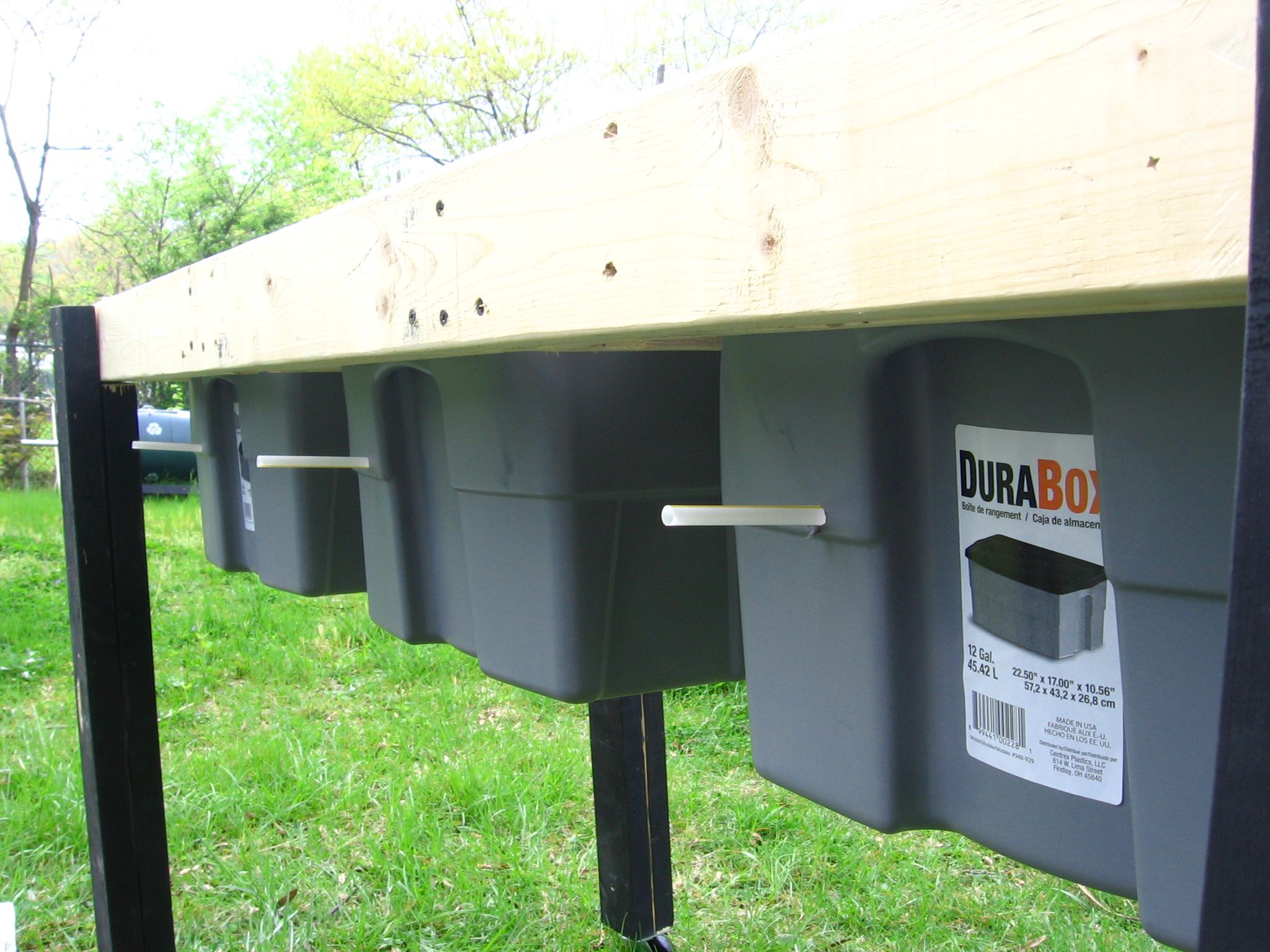 Self-Watering Veggie Table : 15 Steps (with Pictures) - Instructables