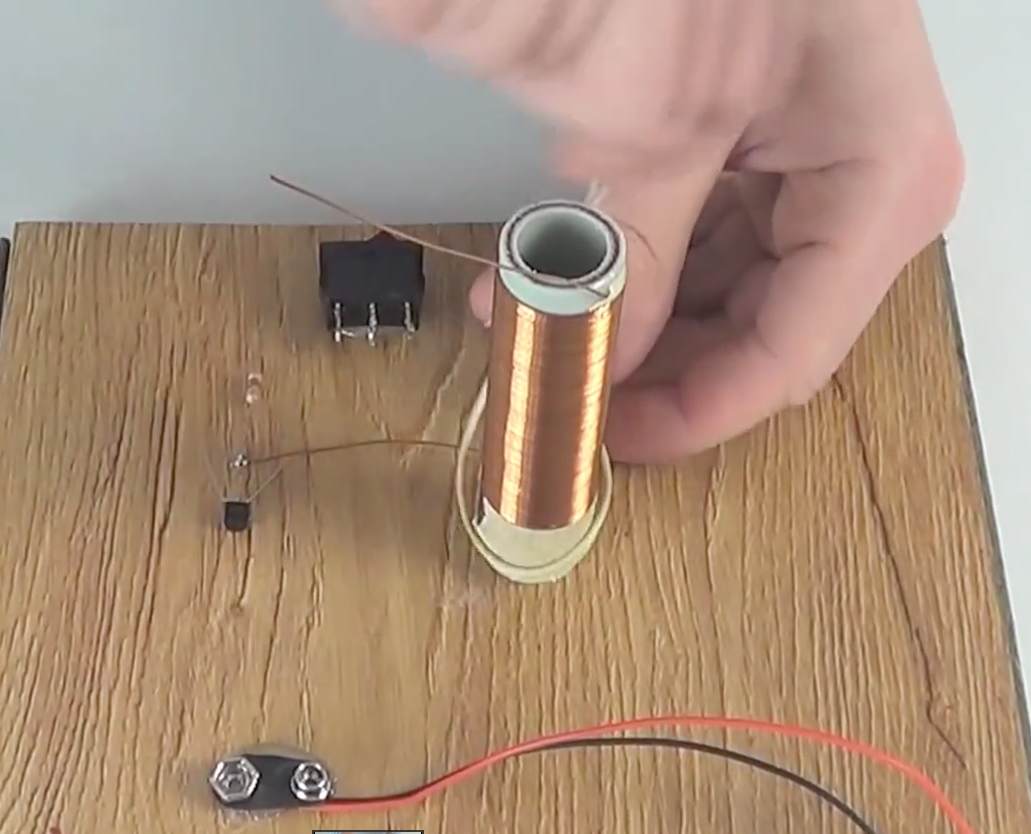 How to Make a Mini Tesla Coil 9V : 11 Steps - Instructables