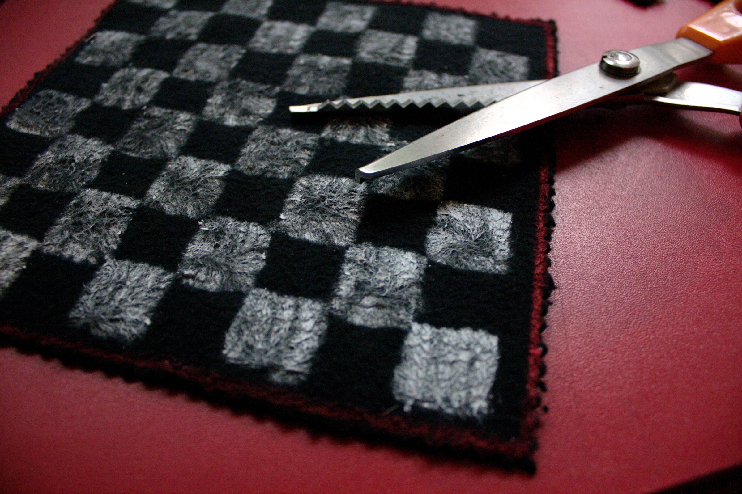 Fabric Chess / Velcro Chess : 3 Steps - Instructables