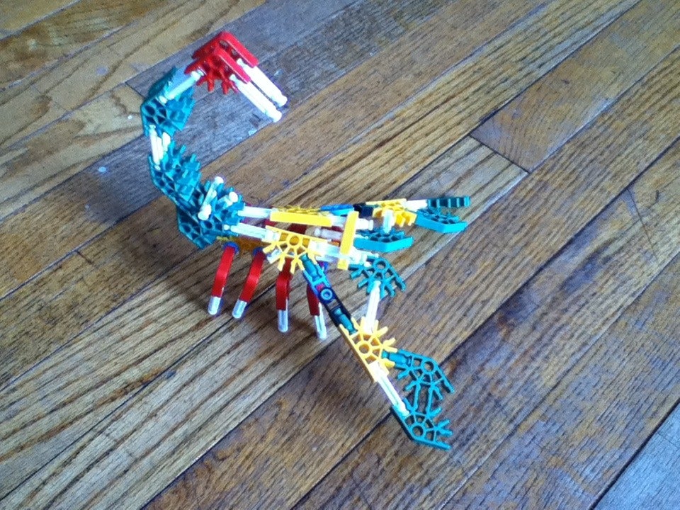 Knex Transformer Scorpion : 6 Steps - Instructables