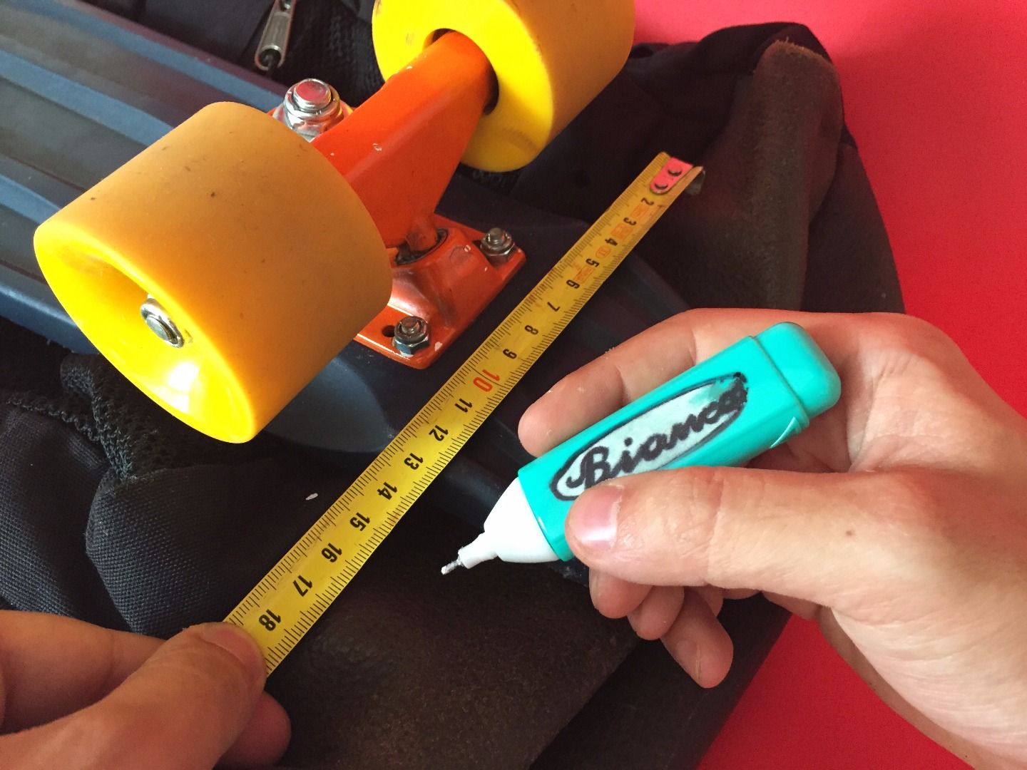 DIY Pennyboard Backpack : 11 Steps (with Pictures) - Instructables