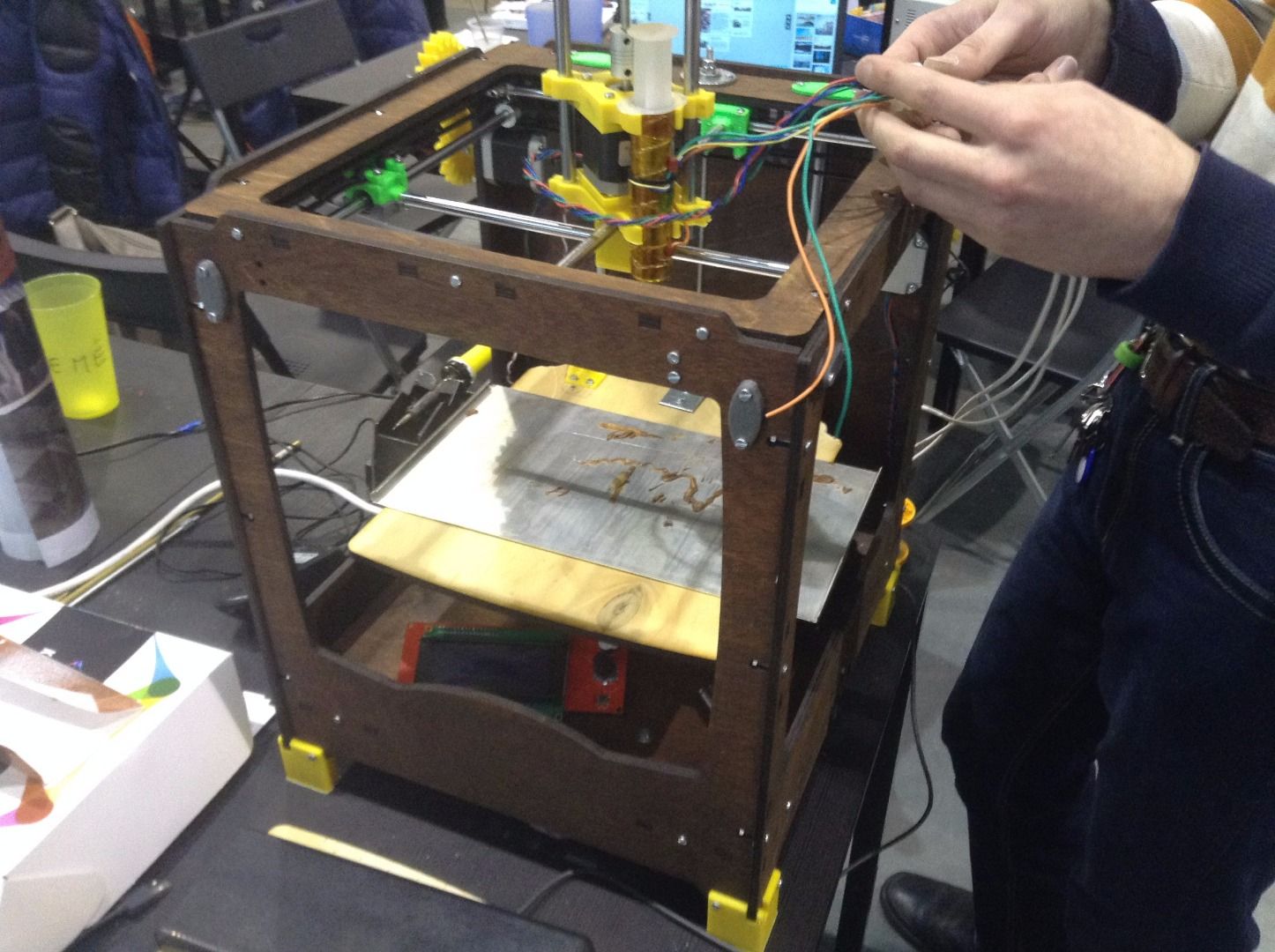 Chocolate Extruder for Ultimaker : 7 Steps (with Pictures) - Instructables