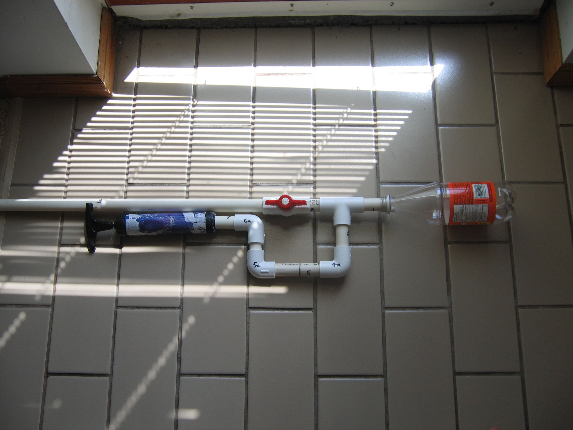 Homemade Air-Rifle : 5 Steps - Instructables