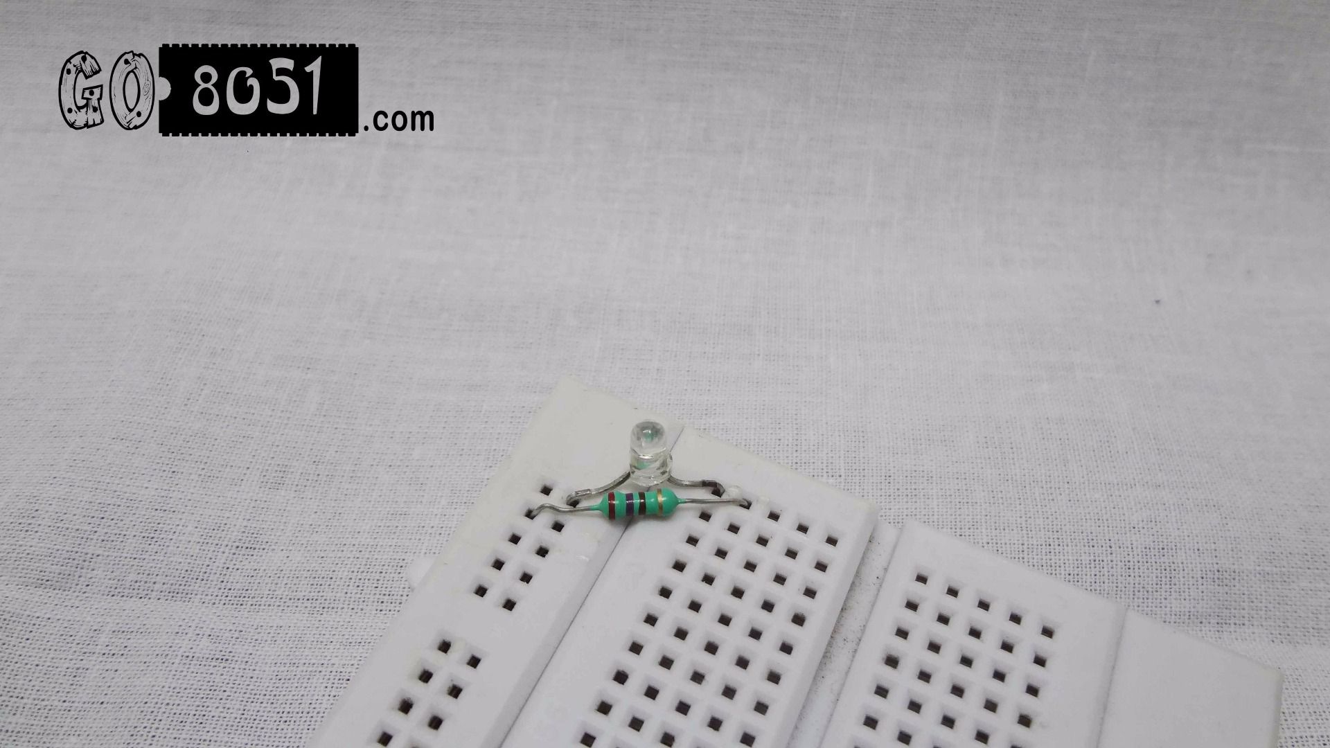 Breadboard 5V Power Stage Tutorial : 5 Steps - Instructables