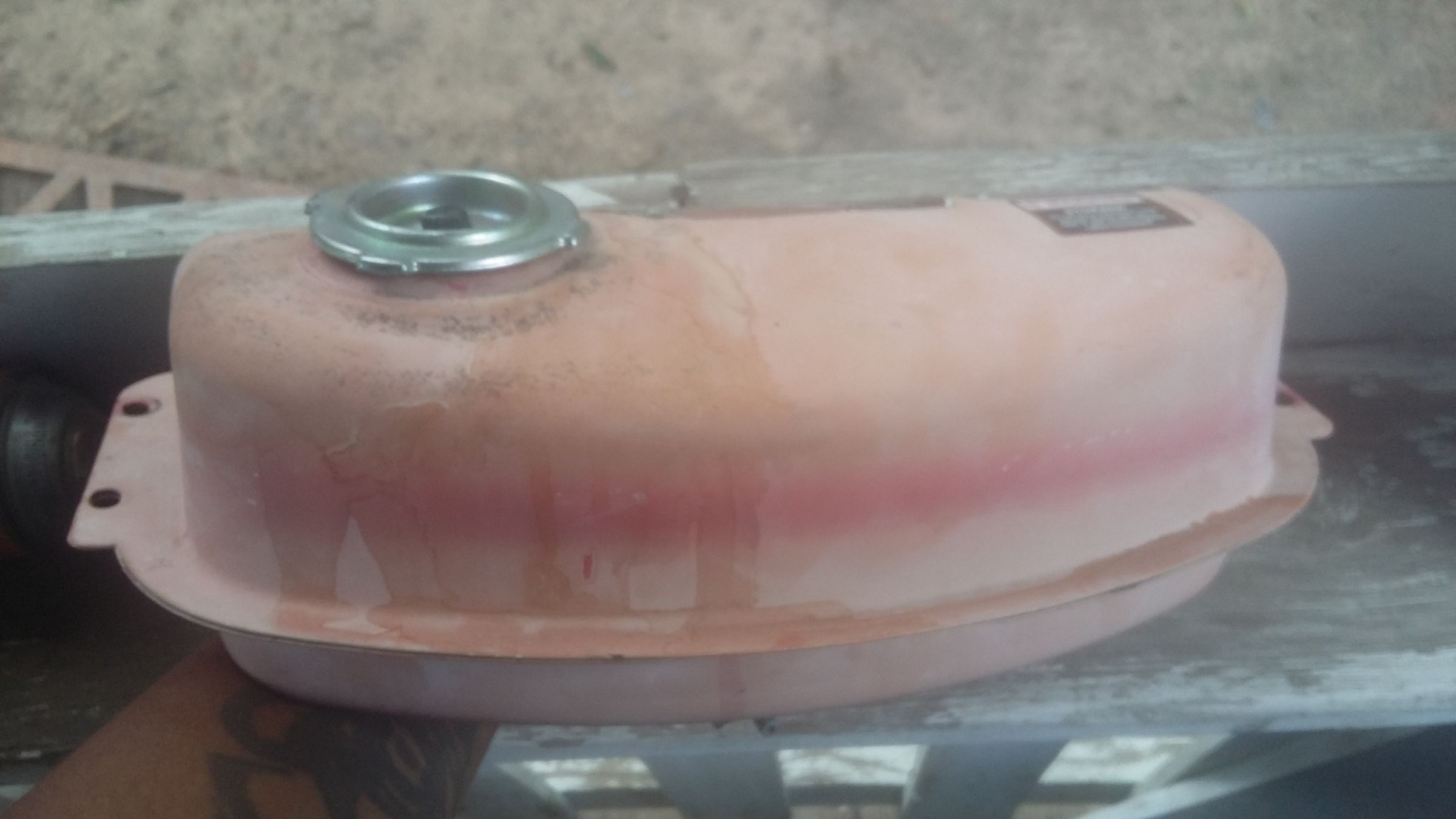 Unusual Way of Cleaning a Go Kart Gas Tank : 5 Steps (with Pictures ...