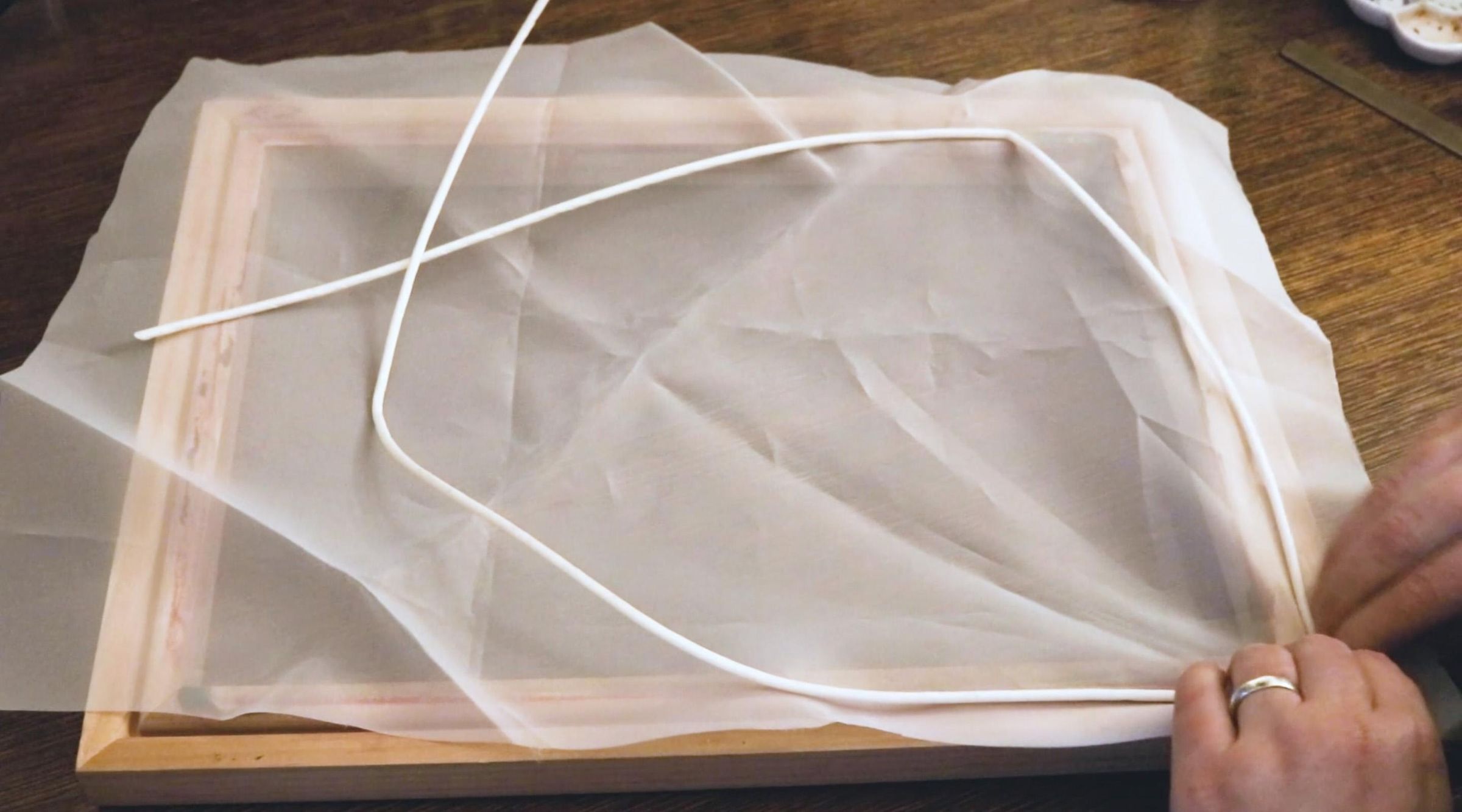 Fitting Mesh in a Screen Printing Frame : 7 Steps (with Pictures ...