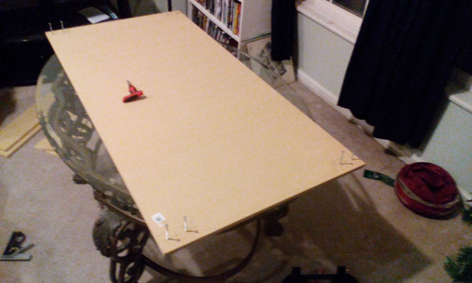 Simple 2' X 4' Computer Desk : 6 Steps (with Pictures) - Instructables