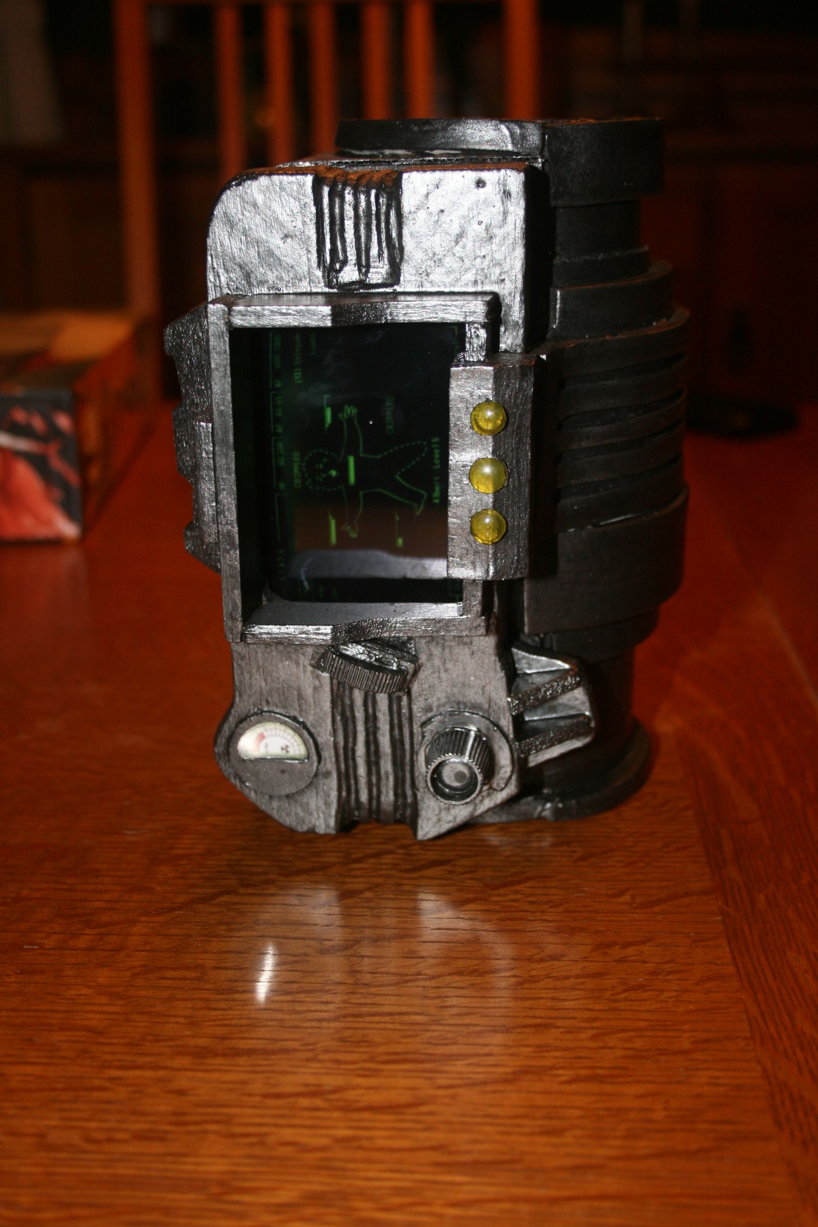 PIP Boy SmartPhone Case (with Pictures) - Instructables