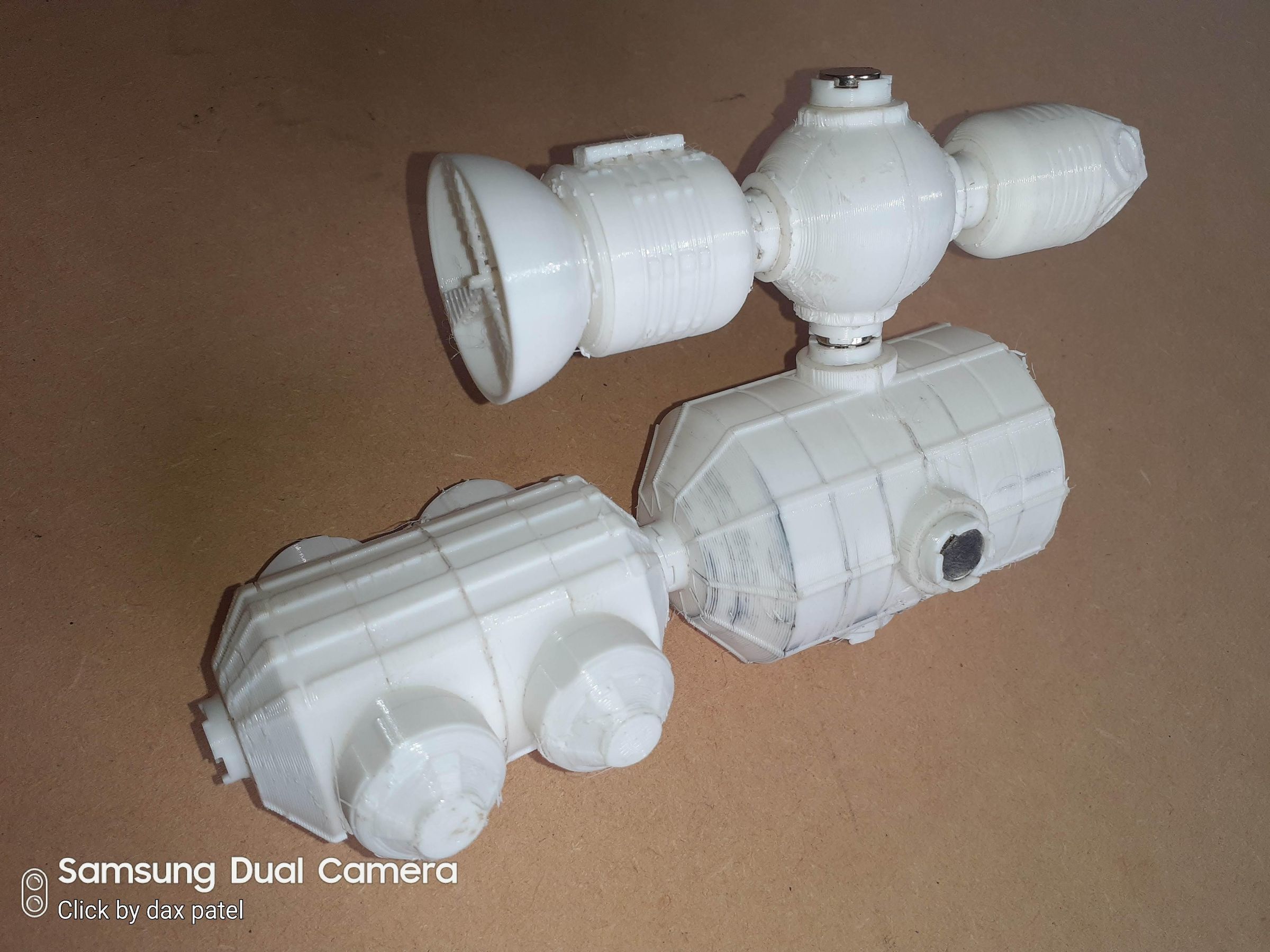 GALACTIC EXPLORER - Design & Make Your Own Spaceship Prototype : 24 ...