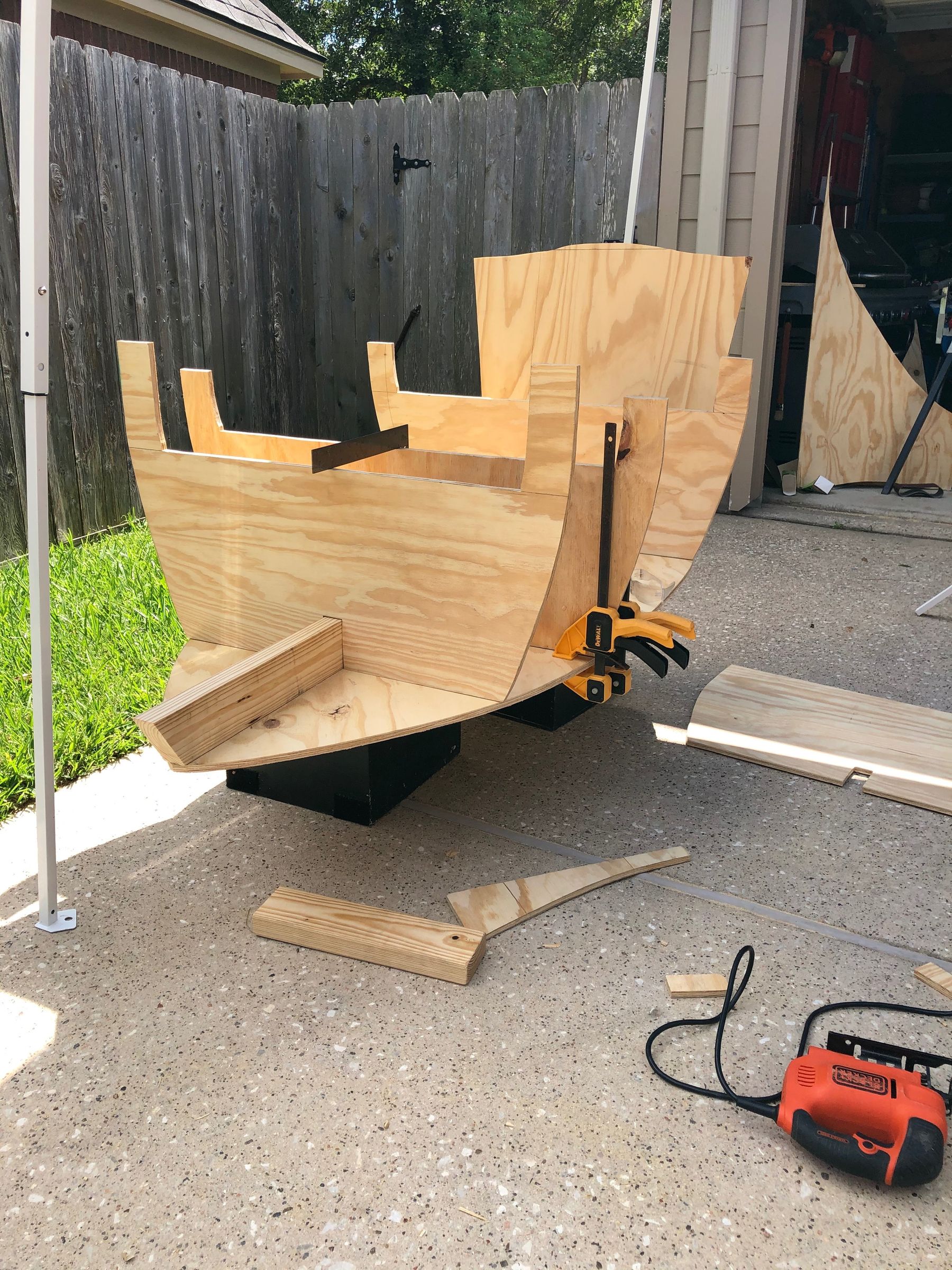 Row Boat Stage Prop : 6 Steps - Instructables