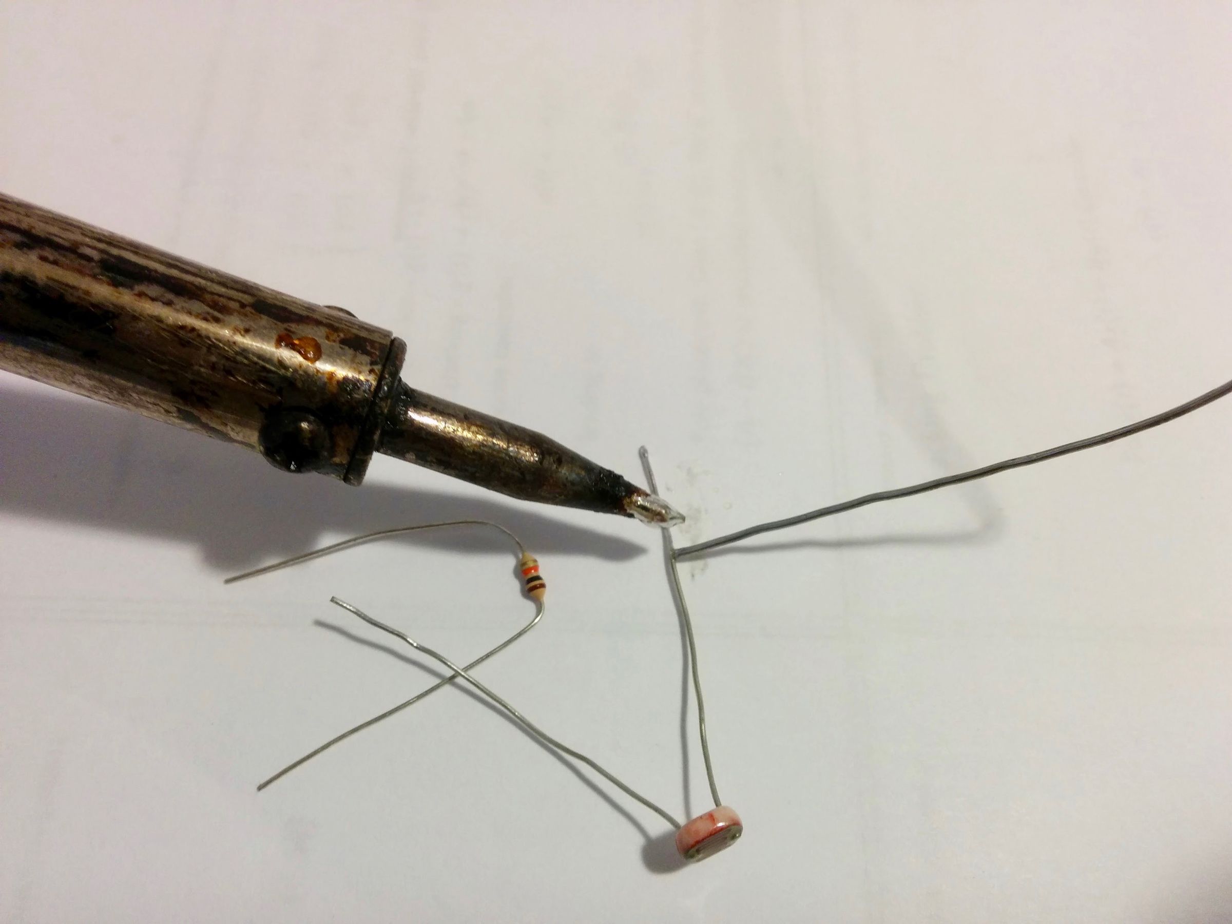 Make a Pocket-Size Theremin With ESP32 : 5 Steps (with Pictures) - Instructables