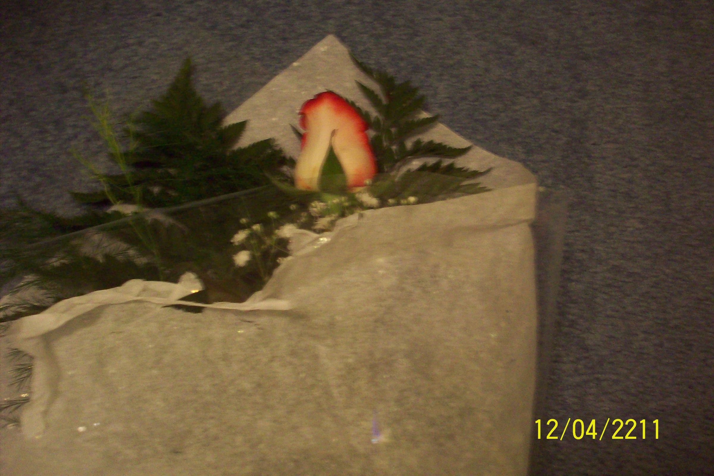 How to Make a Flower Wrap the Right Way. : 6 Steps - Instructables