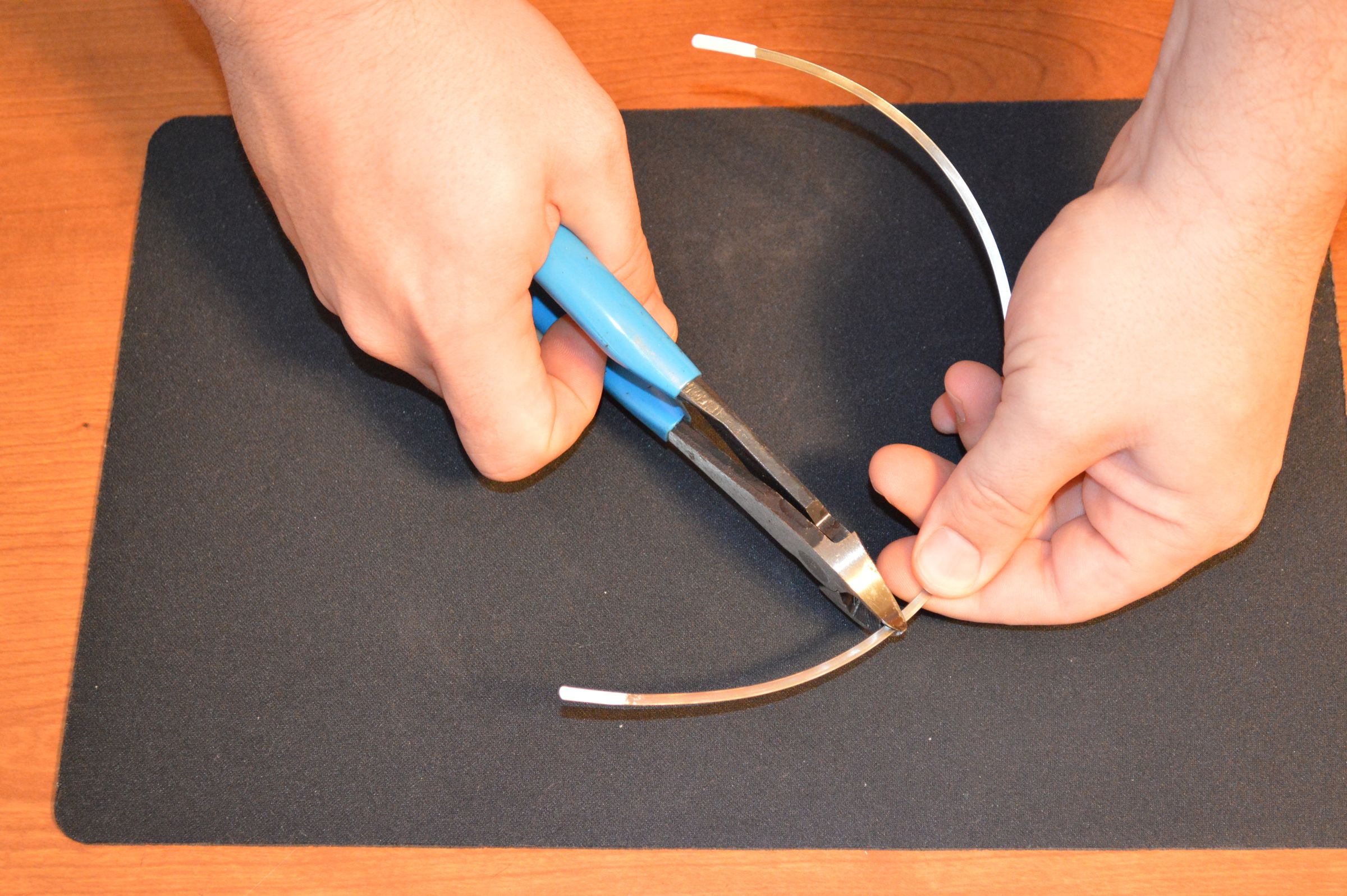 How to Make a Bogota Rake From Bra Underwire, or Bragota; a How-to ...