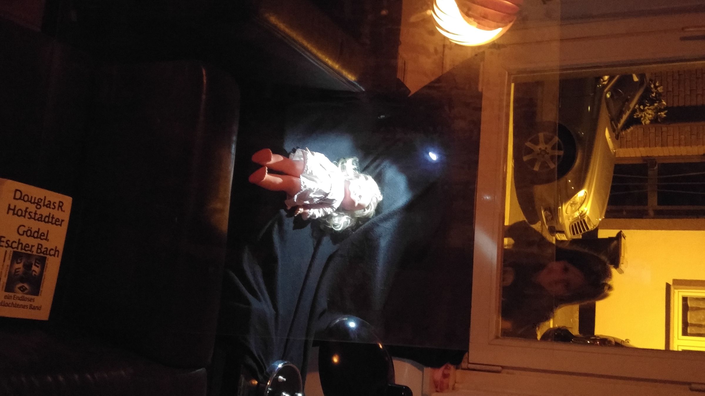 Pepper's Ghost on a Zero Budget: Quick and Cheap Ghost Illusion : 7 ...