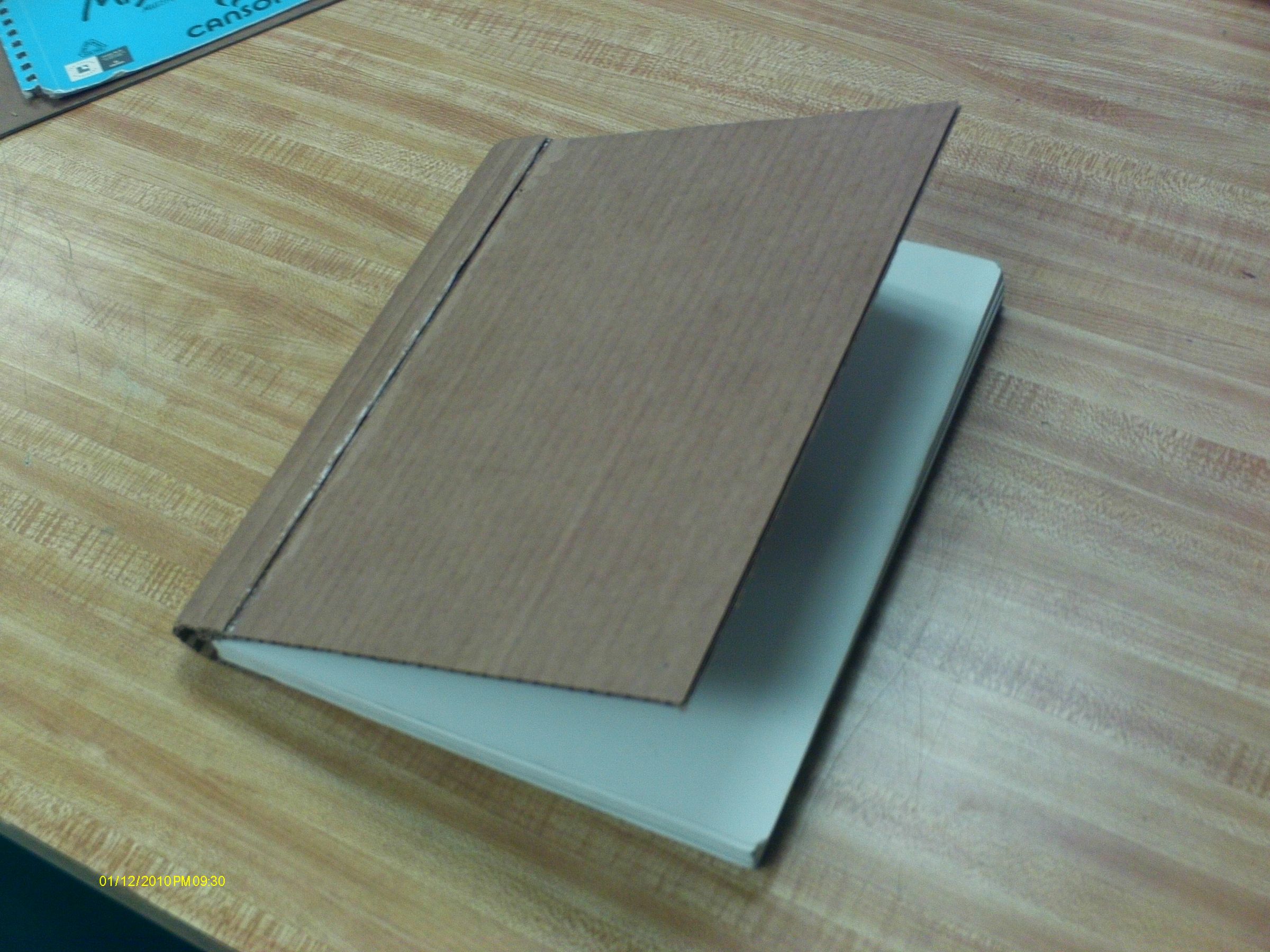 The Amazing Twist-Locking Cardboard Sketchbook : 10 Steps (with ...