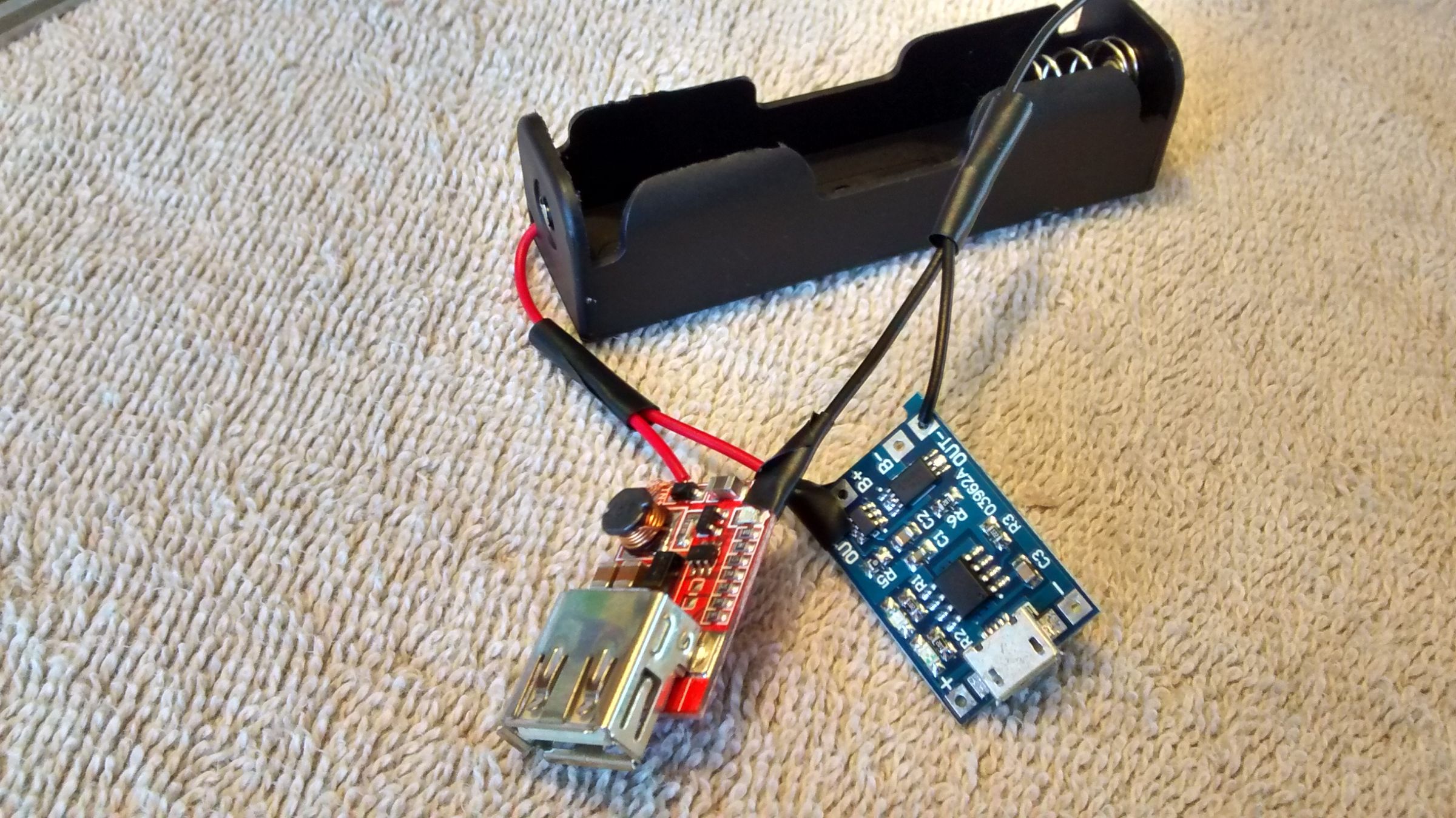 $2 Battery Charger/Power Bank for 18650 Battery : 5 Steps (with ...