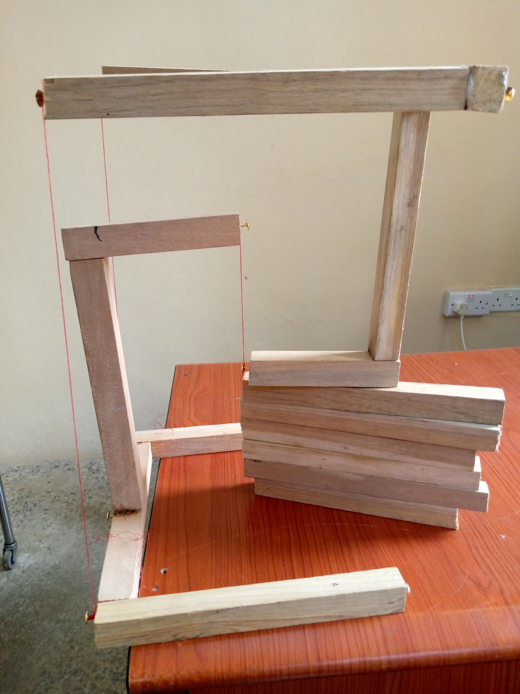 Scraps and Physics of a Tensegrity Structure : 12 Steps - Instructables