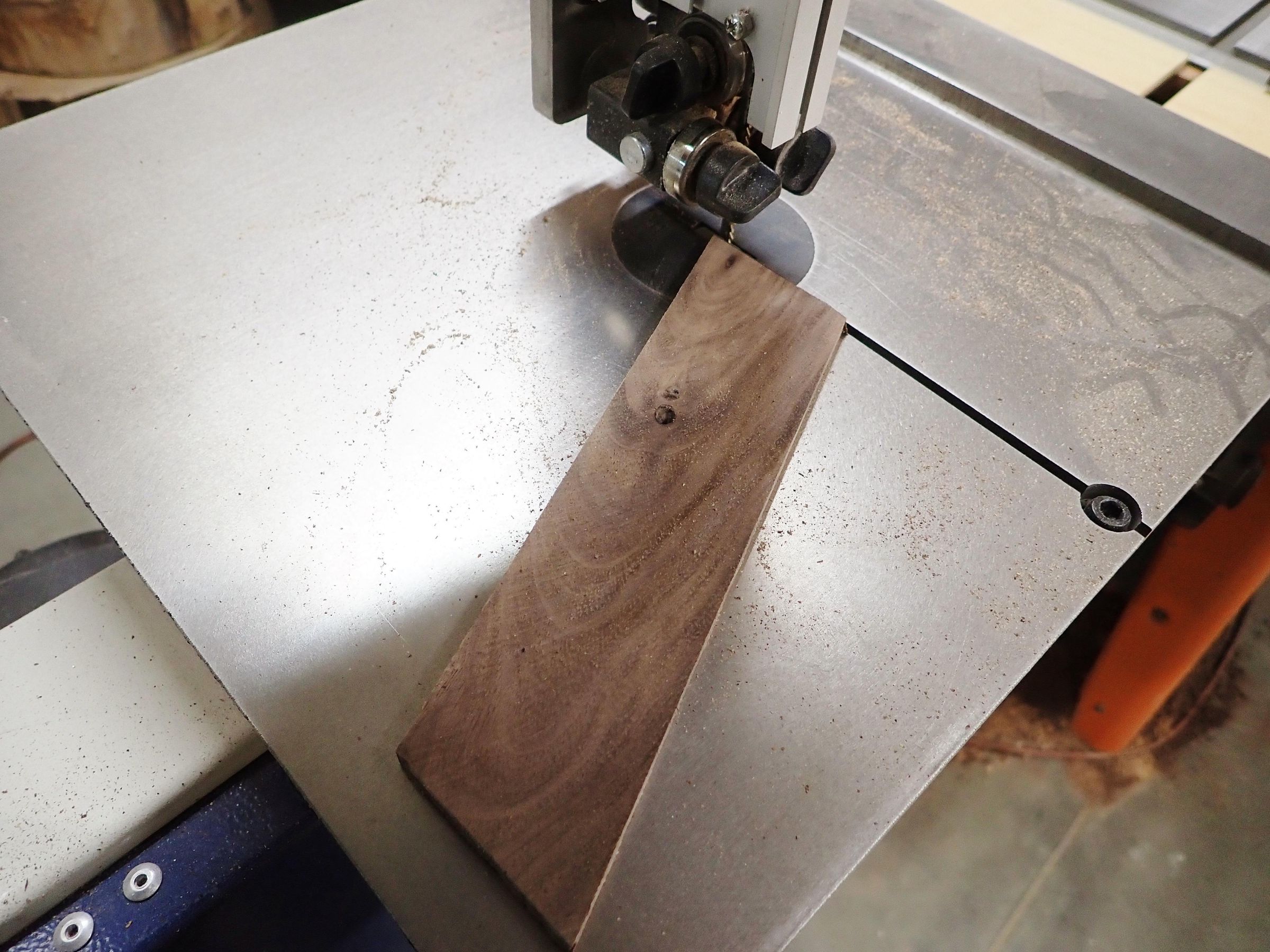 Make a Custom Tilt-Top Tool Caddy : 12 Steps (with Pictures ...