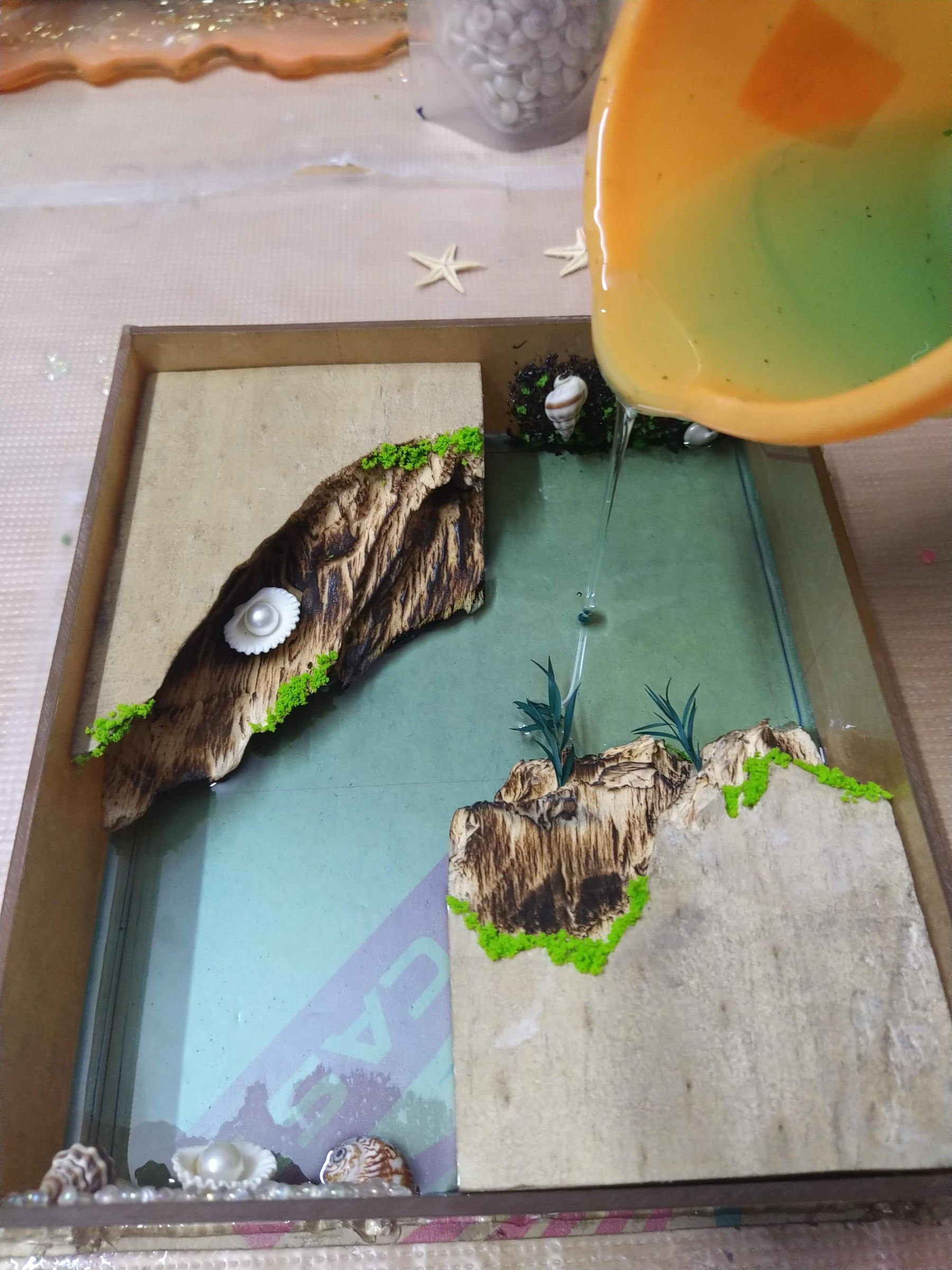 Ocean Blue Night Lamp : 15 Steps (with Pictures) - Instructables