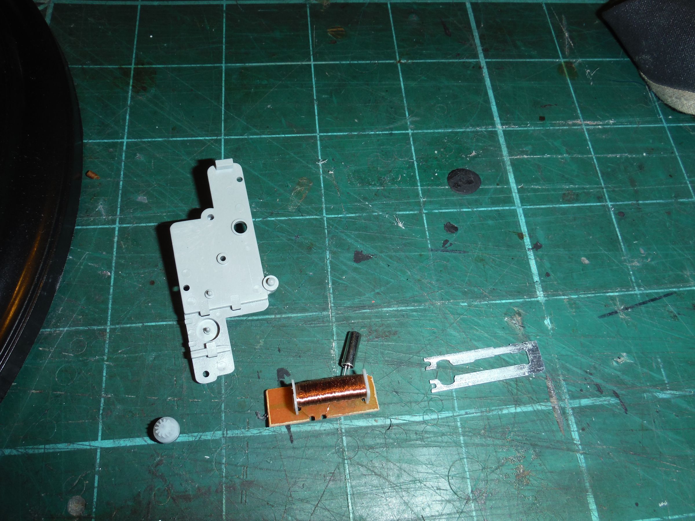 Making Time Run Backwards, the Reverse Clock : 8 Steps (with Pictures ...