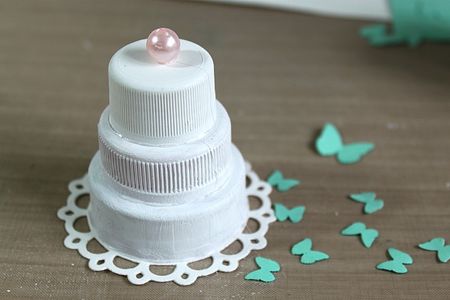 Make Mini Cakes From Plastic Bottle Tops : 8 Steps - Instructables