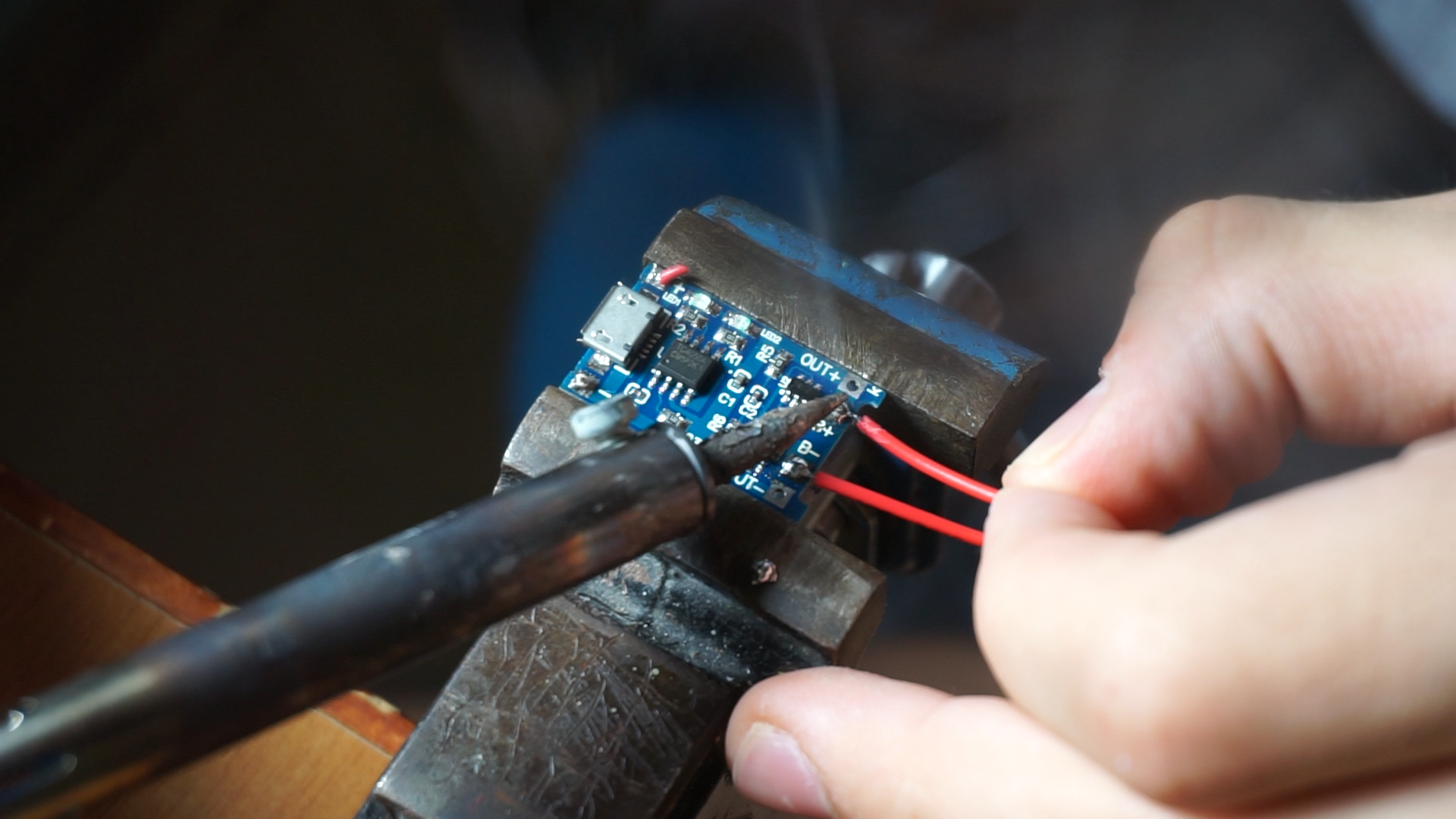 How to Balance a Battery Pack With USB or the Traditional Method ...