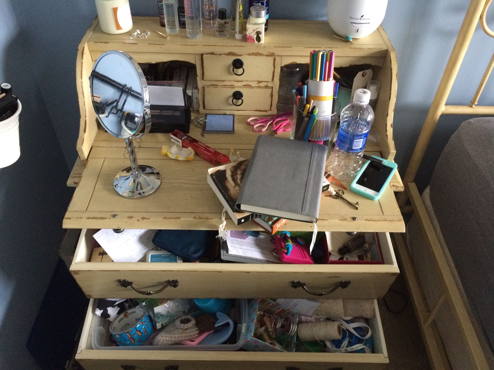 Organized Vs Messy Desk Desk