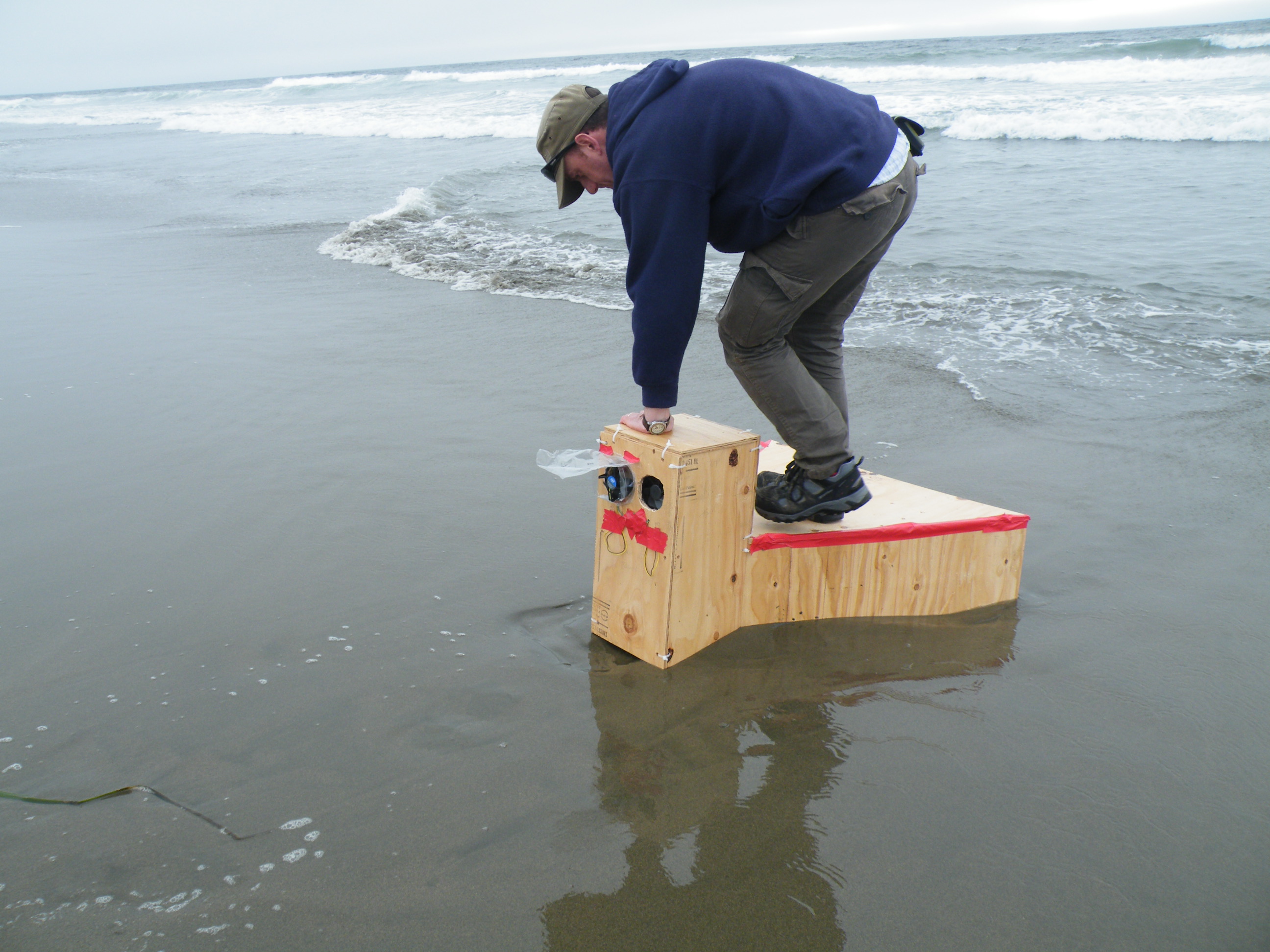 Small-scale Wave-power - Free Energy From the Beach! : 6 Steps (with ...