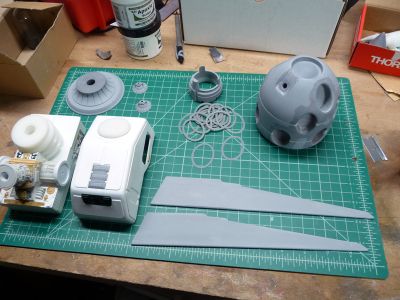 Sci-Fi Spaceship Model Making : 9 Steps (with Pictures) - Instructables