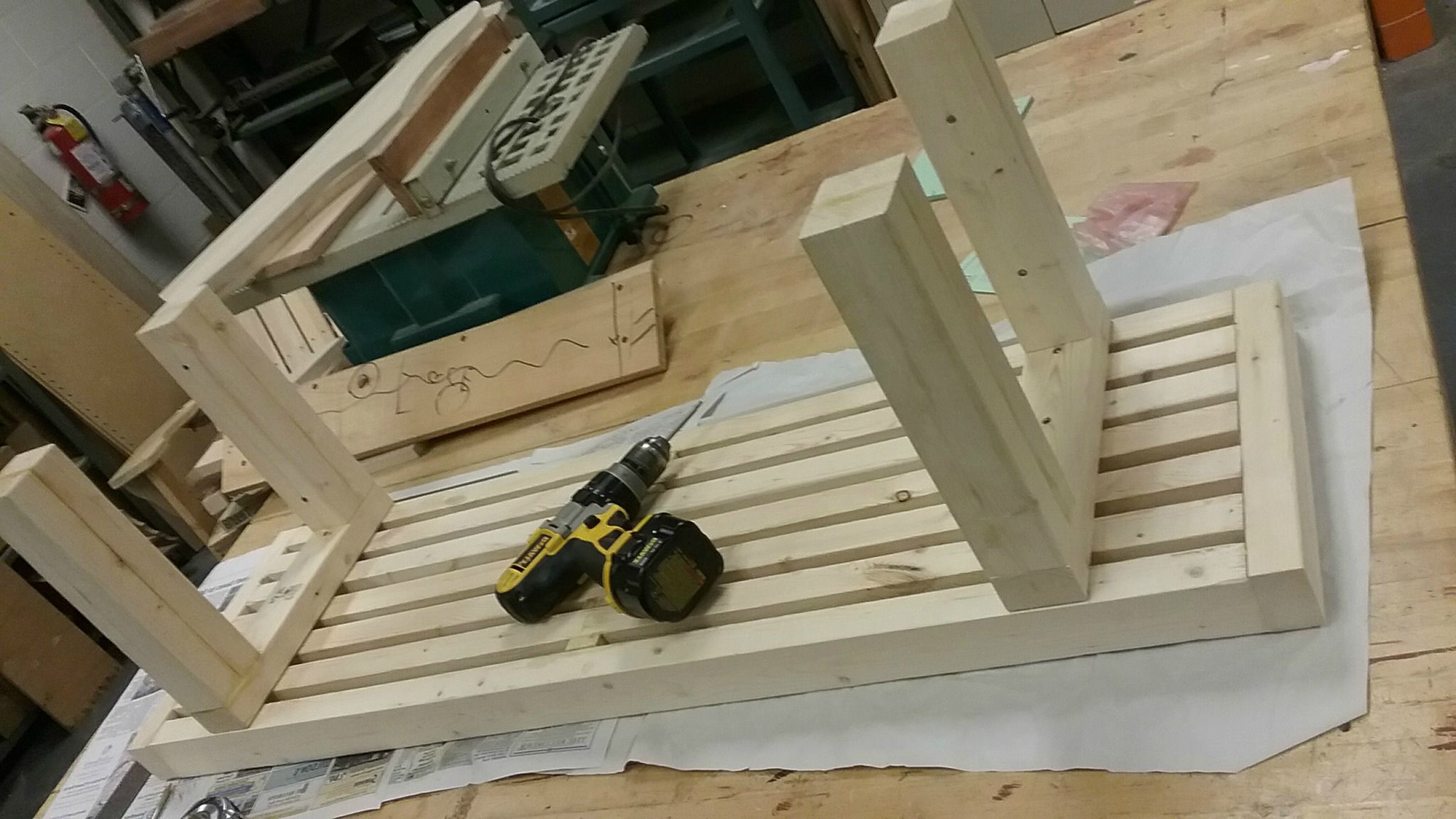 Simple and Sturdy Bench From 2x3s : 6 Steps (with Pictures) - Instructables