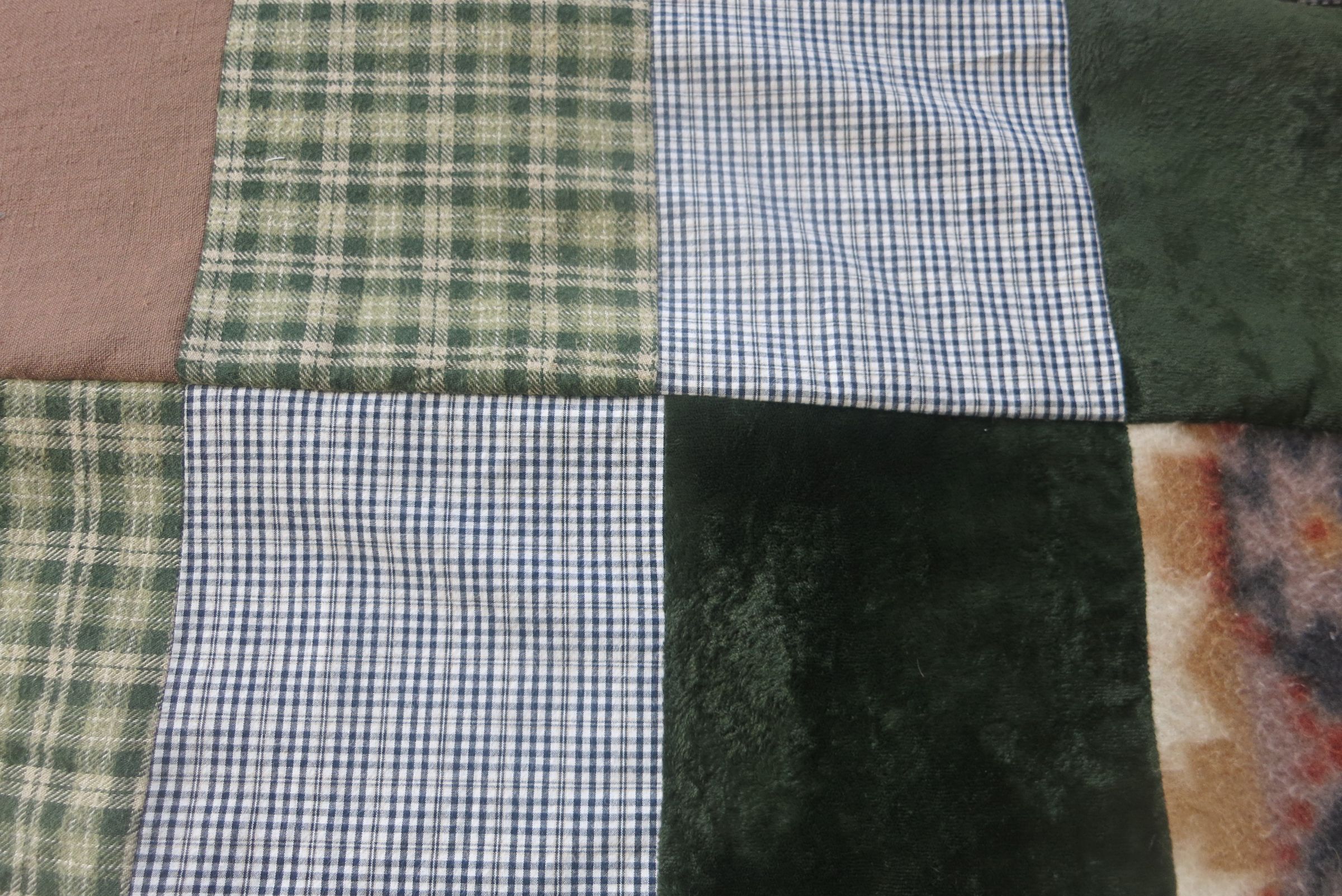 Cozy Blanket From Recycled Materials : 11 Steps (with Pictures ...