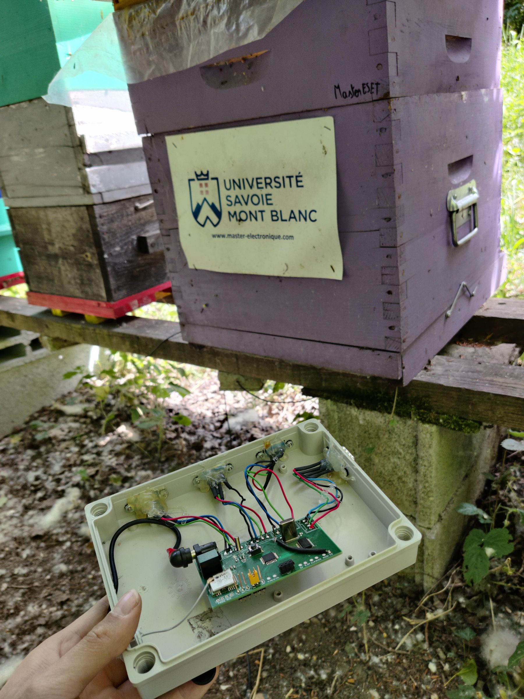 IOT BeeHive - Beehappy Project : 11 Steps (with Pictures) - Instructables