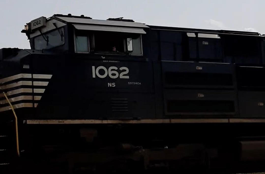 A Guide to Railfanning : 5 Steps - Instructables