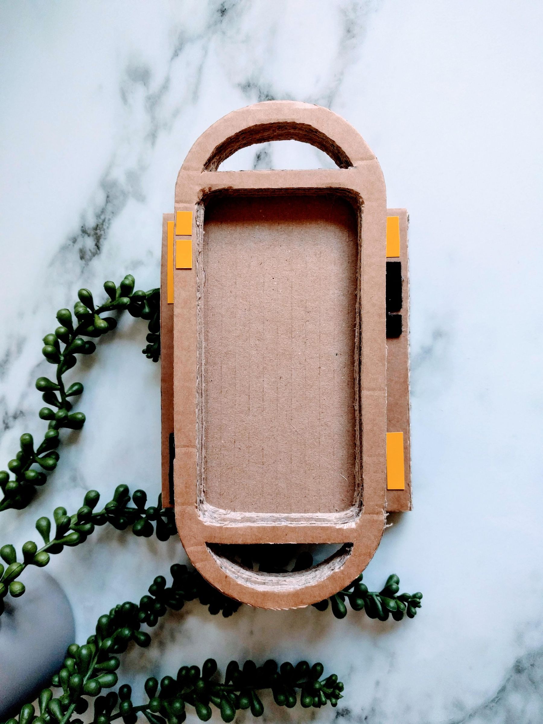 Cardboard Steering Wheel for Phone : 10 Steps (with Pictures ...