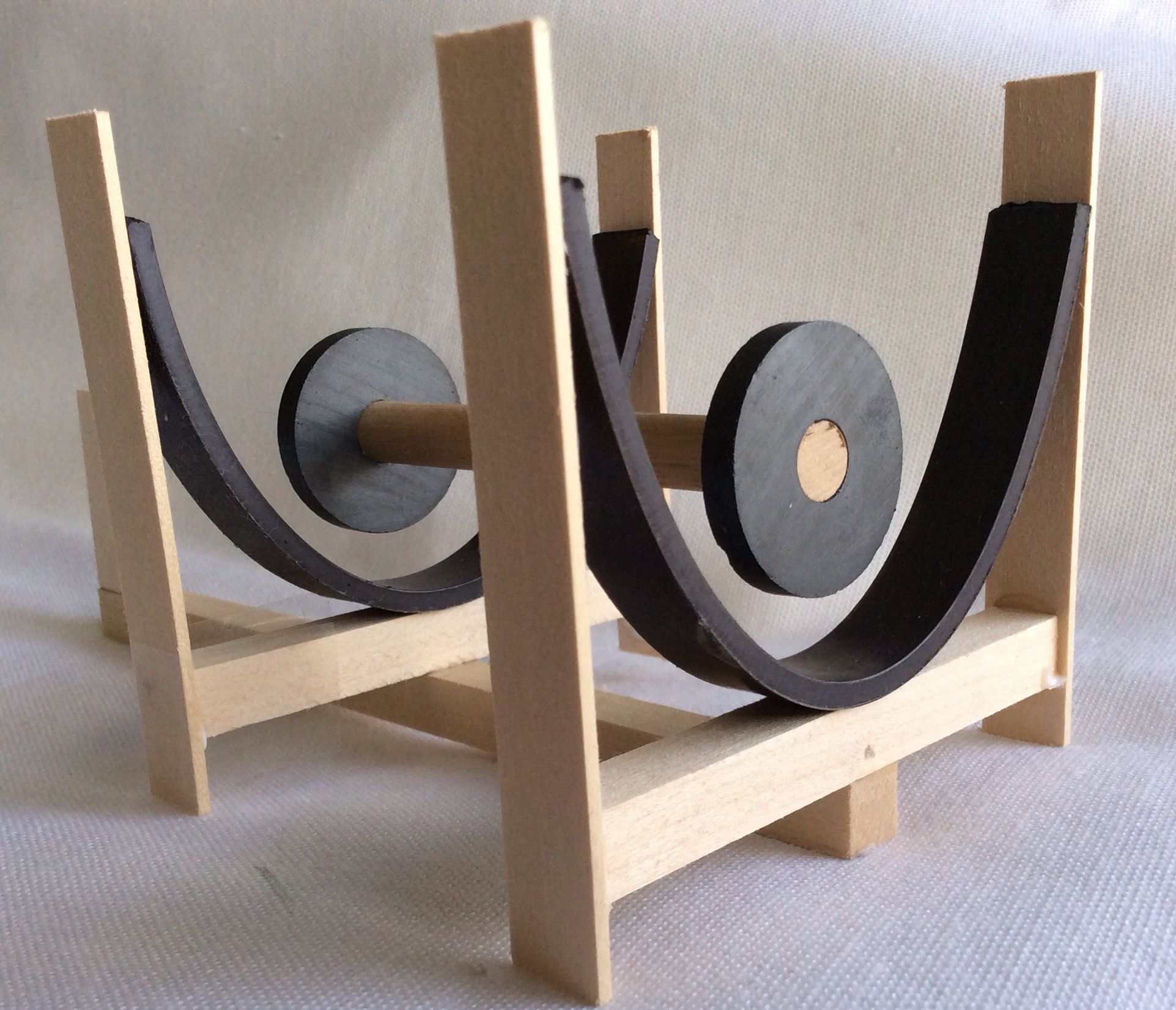 Magneeto Floating Wheels (from ScienceKitShop.com) : 11 Steps ...