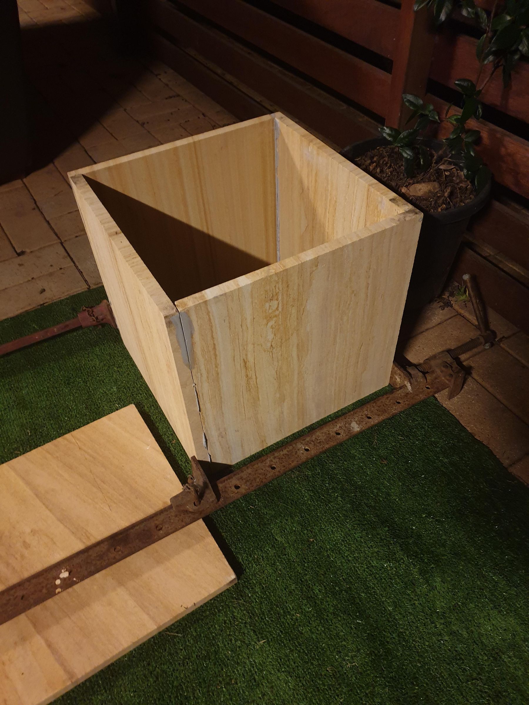 Only 3 Steps - PAVER POT PLANTER : 3 Steps - Instructables