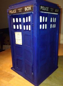How to Make a TARDIS : 8 Steps (with Pictures) - Instructables