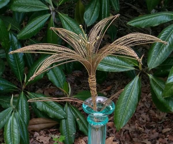 Upcycled Guitar String Lily Sculpture : 5 Steps (with Pictures ...