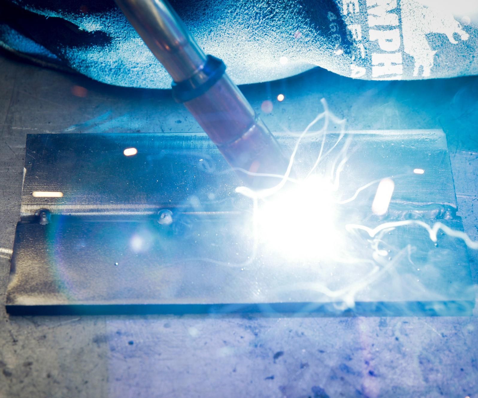 Beginning to MIG Weld : 11 Steps - Instructables