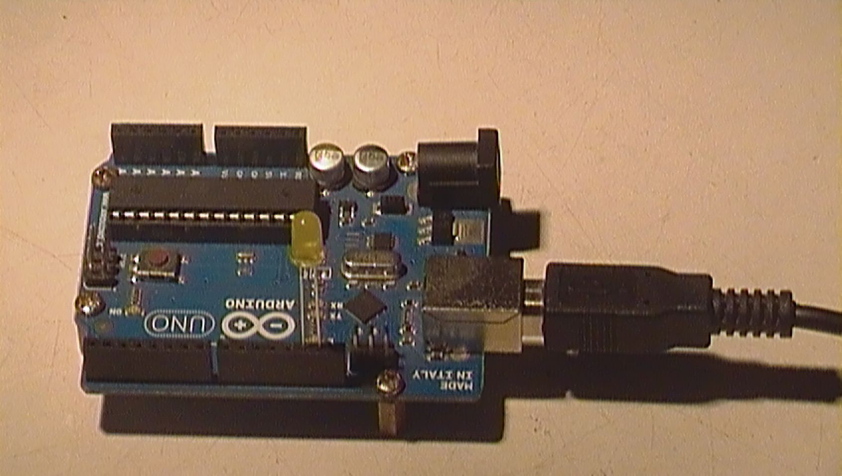 Arduino Morse Code Flaher : 7 Steps (with Pictures) - Instructables