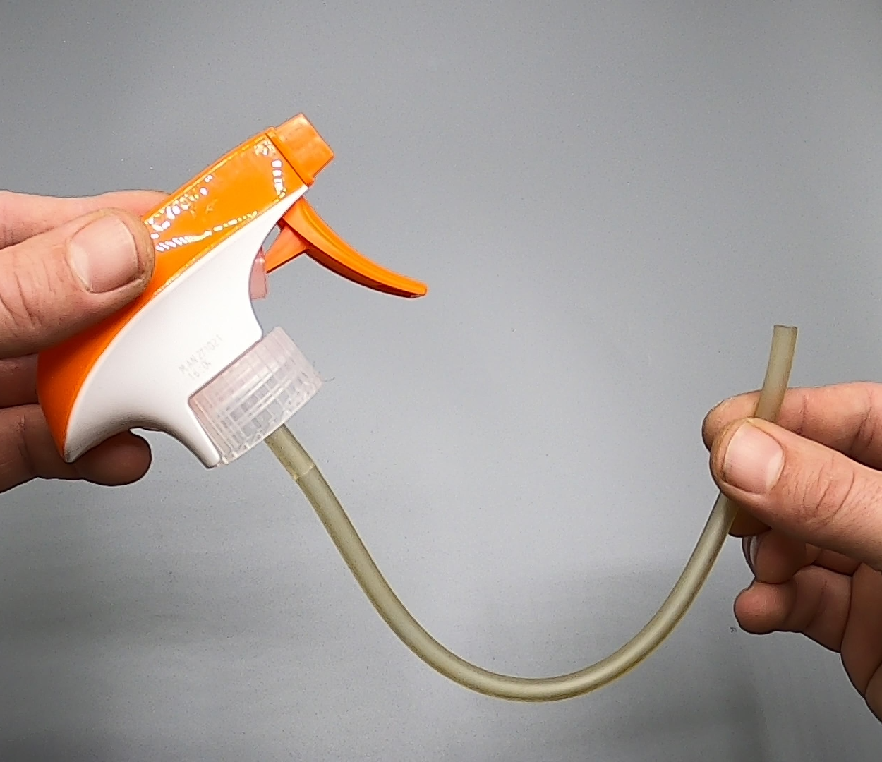 How to Make a Spray Bottle That Works in Any Orientation : 4 Steps ...